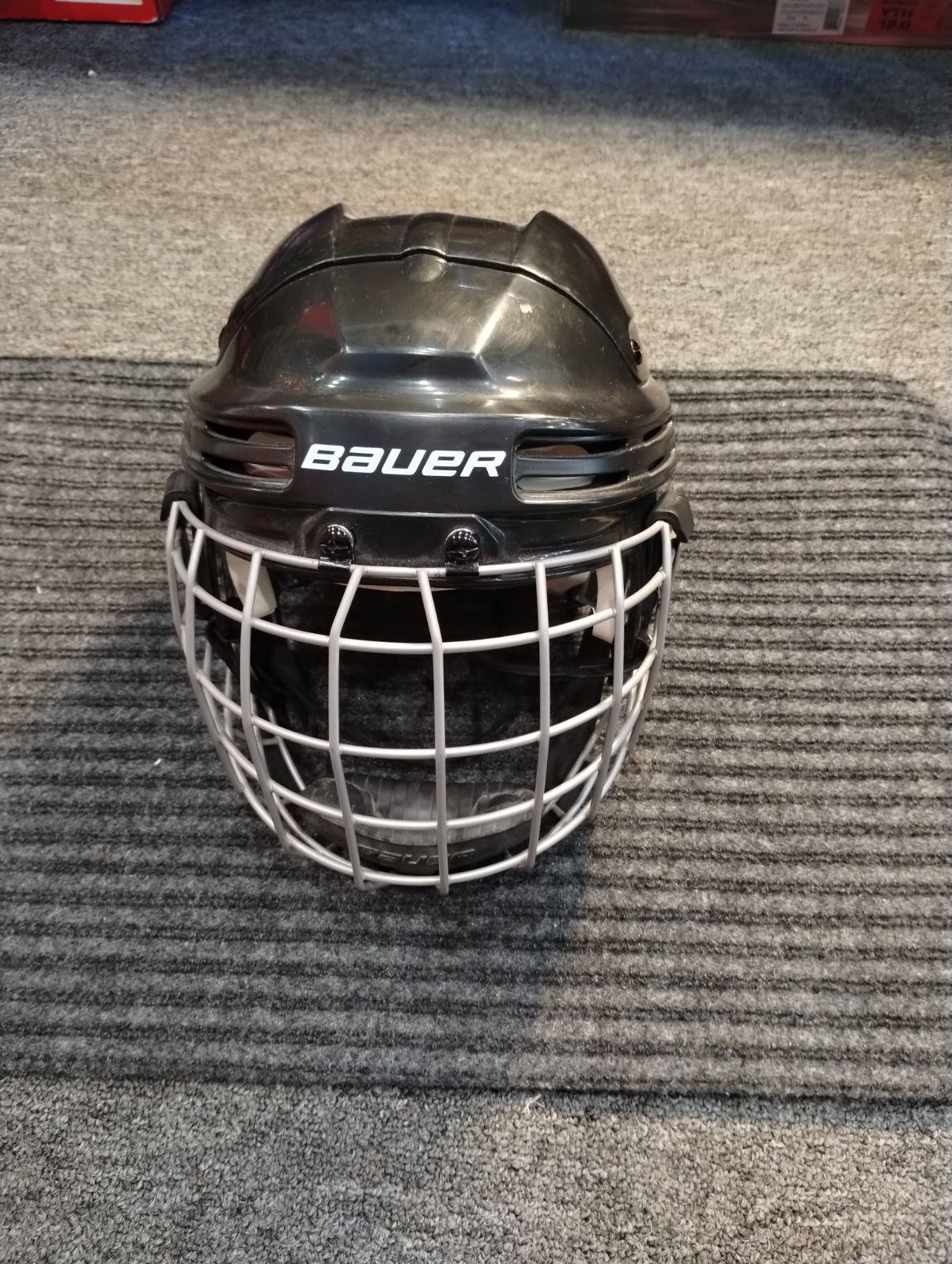New Small Bauer 4500 Helmet with cage | SidelineSwap