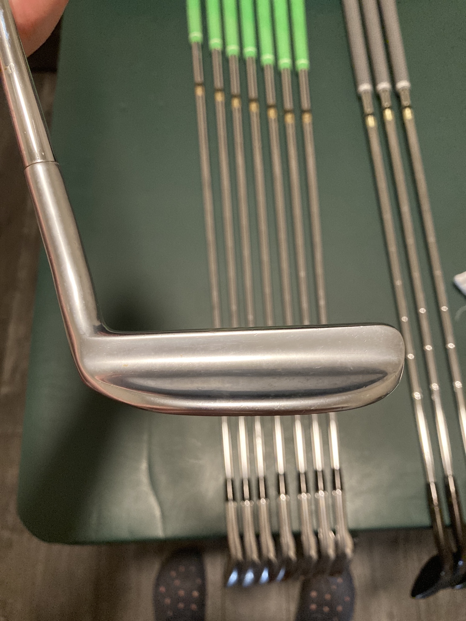 The Wilson 8802 Putter 35” | SidelineSwap