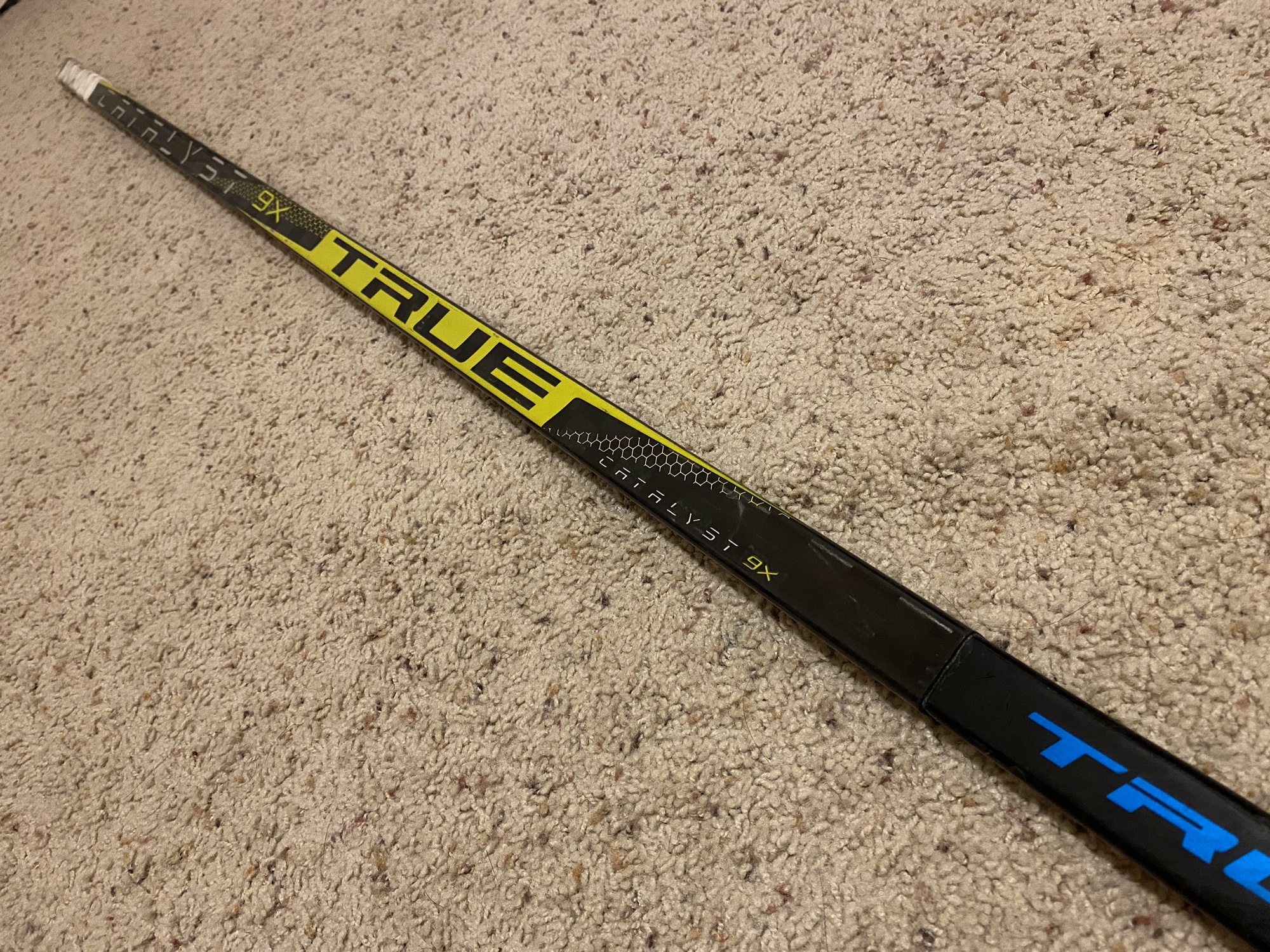 TRUE Catalyst 9X 2-piece; AX9 blade P28 75 flex RH | SidelineSwap