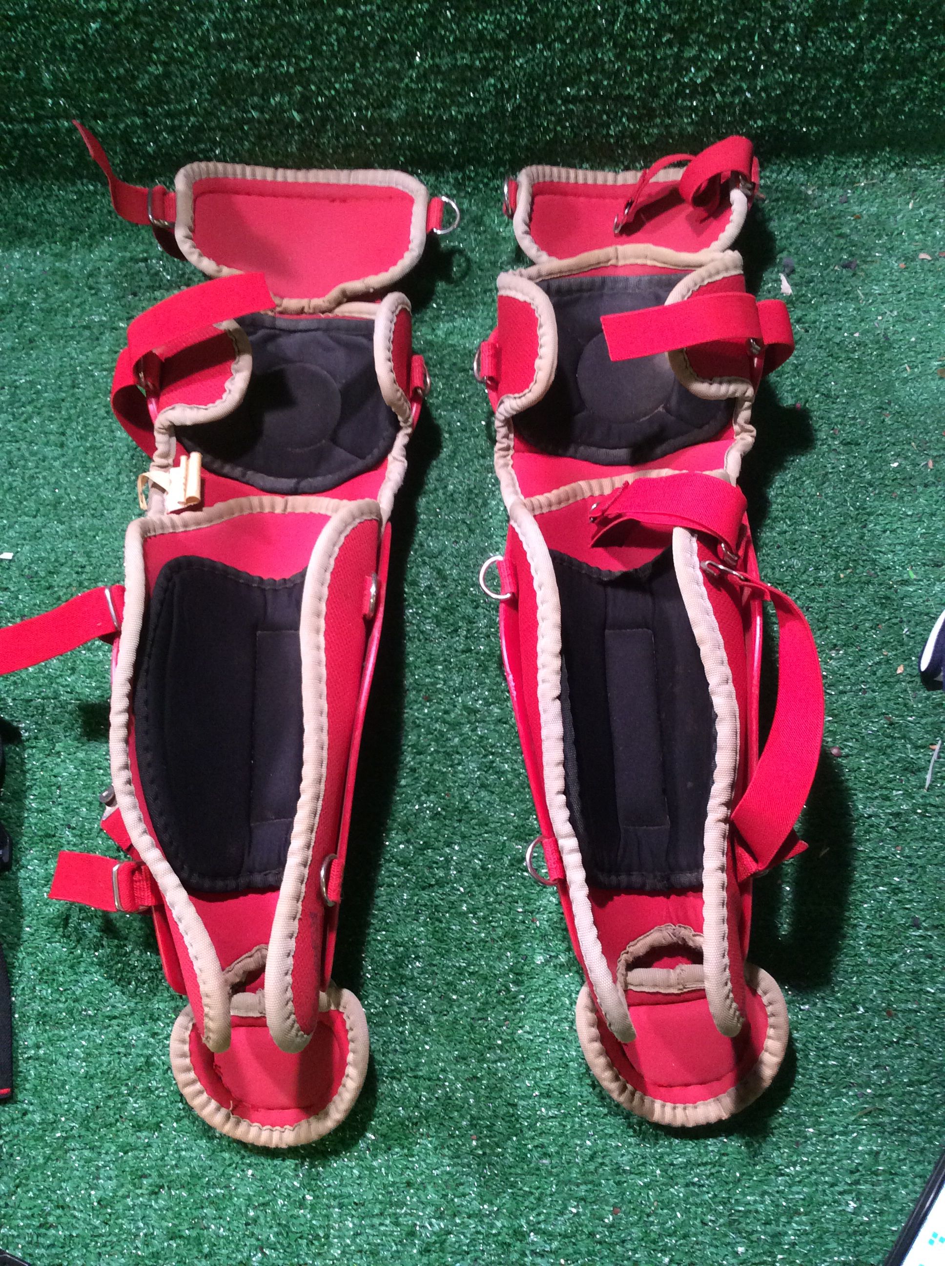 Red Under Armour UALG2-JRVS Catcher's Shin Guards | SidelineSwap
