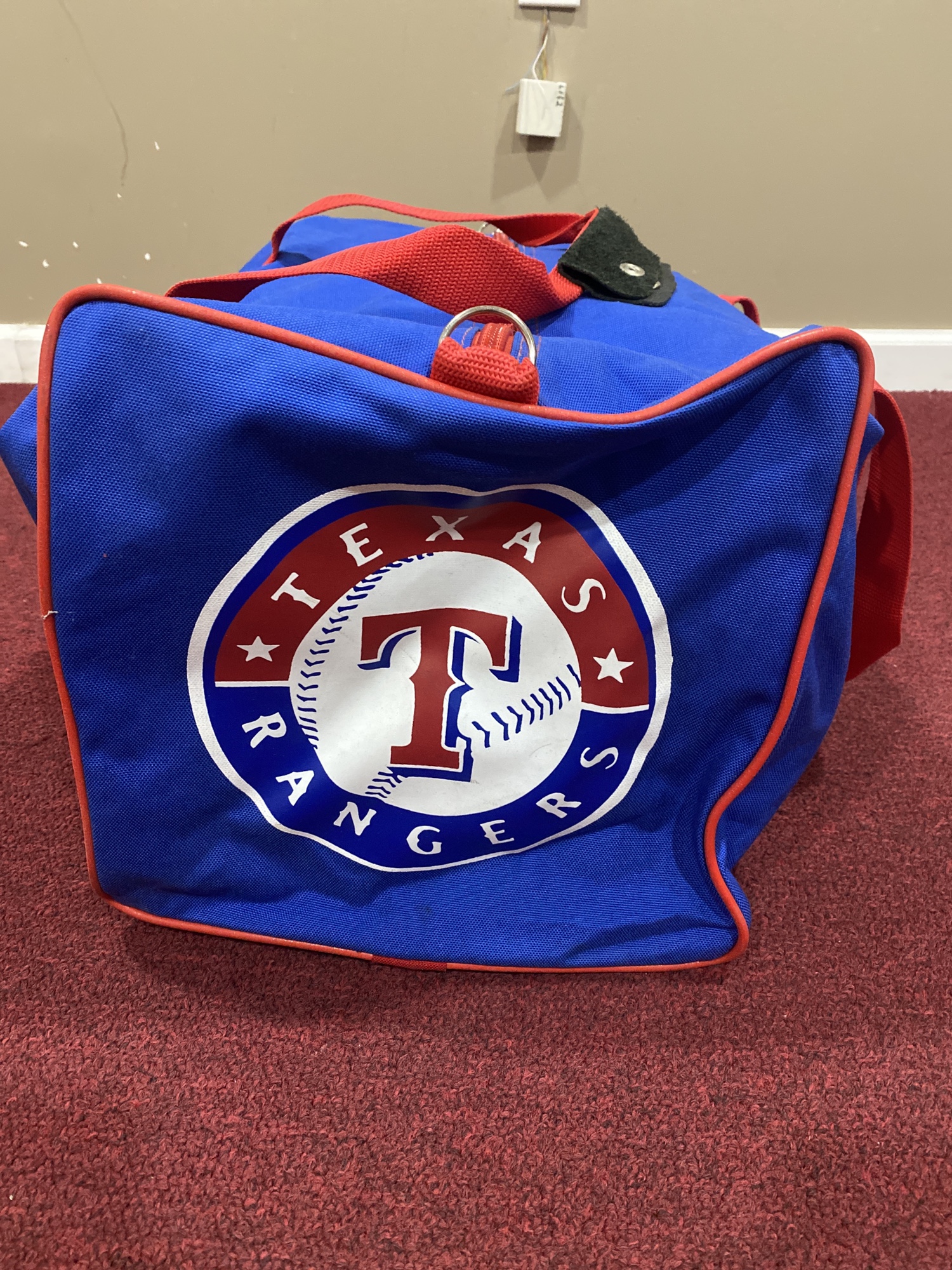 New Texas Rangers 4ORTE Duffle Bag Item#TRDB1 | SidelineSwap