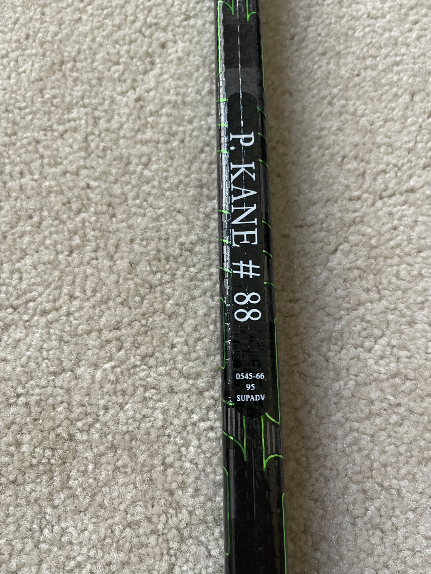 *RARE* NEW Patrick Kane Pro Stock Bauer Supreme ADV LH Custom Curve 95 ...