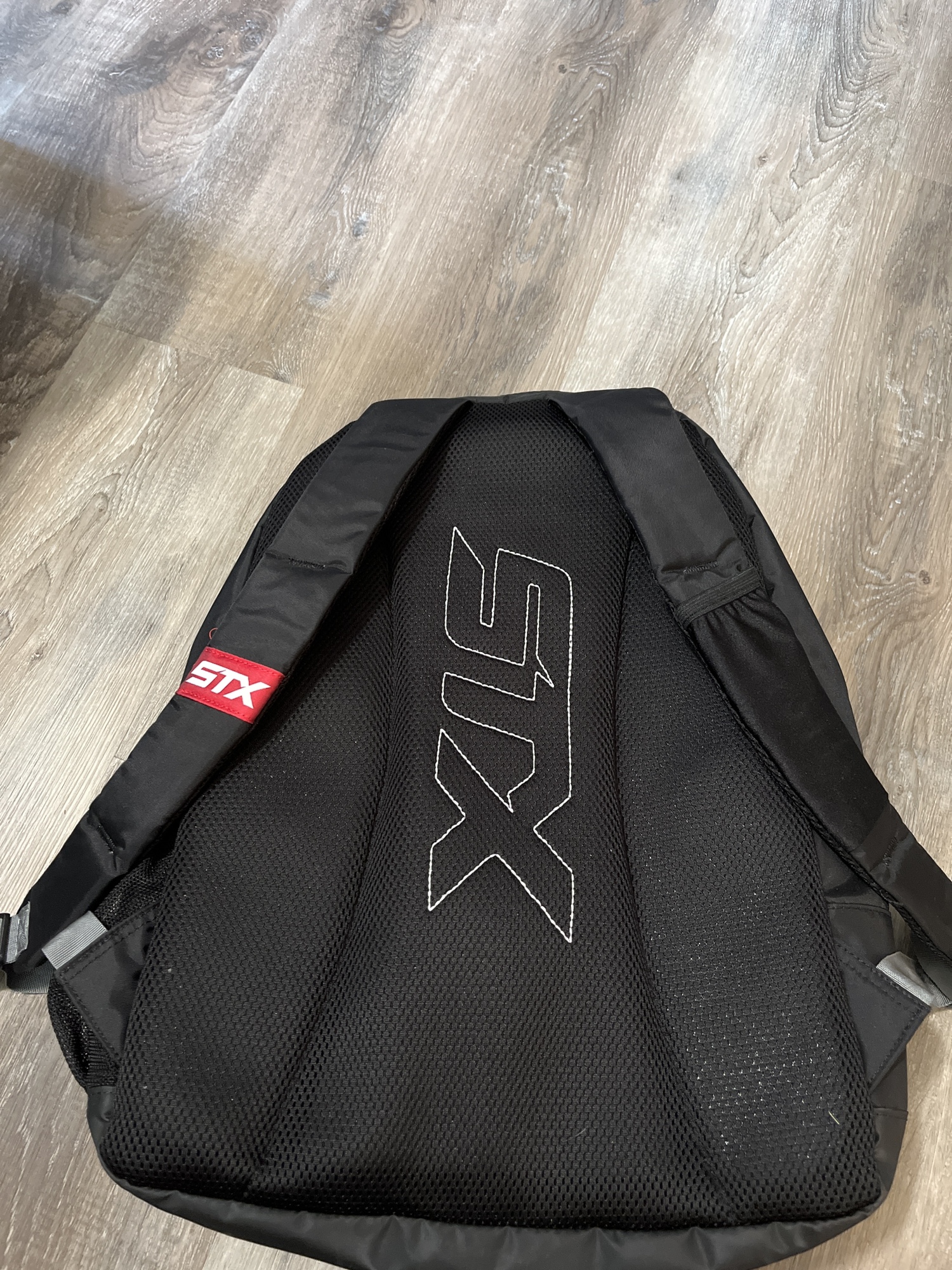 Black Used Large/Extra Large STX Backpack | SidelineSwap