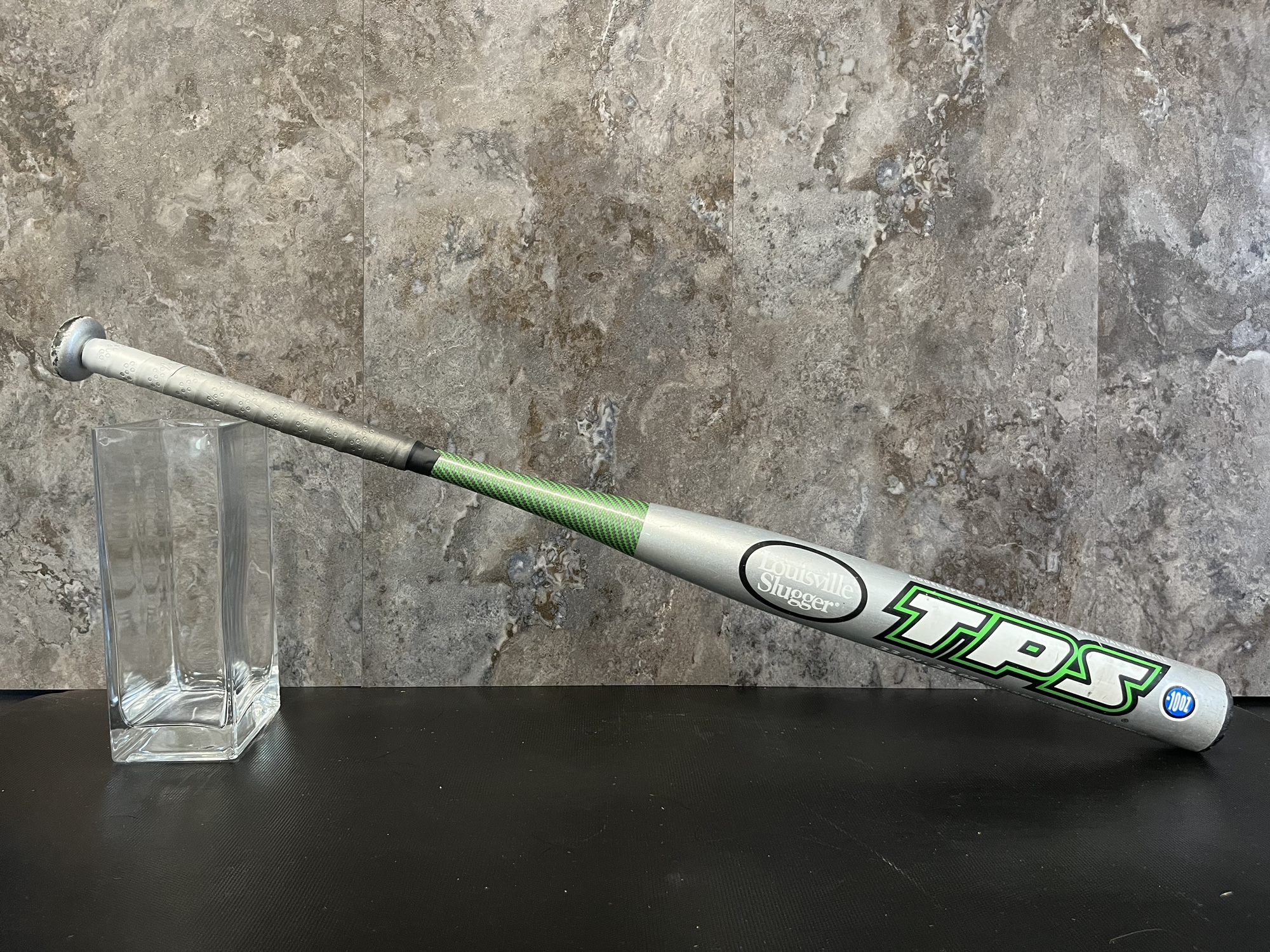 Used Louisville Slugger (-10) 23 oz 33" Catalyst Bat | SidelineSwap