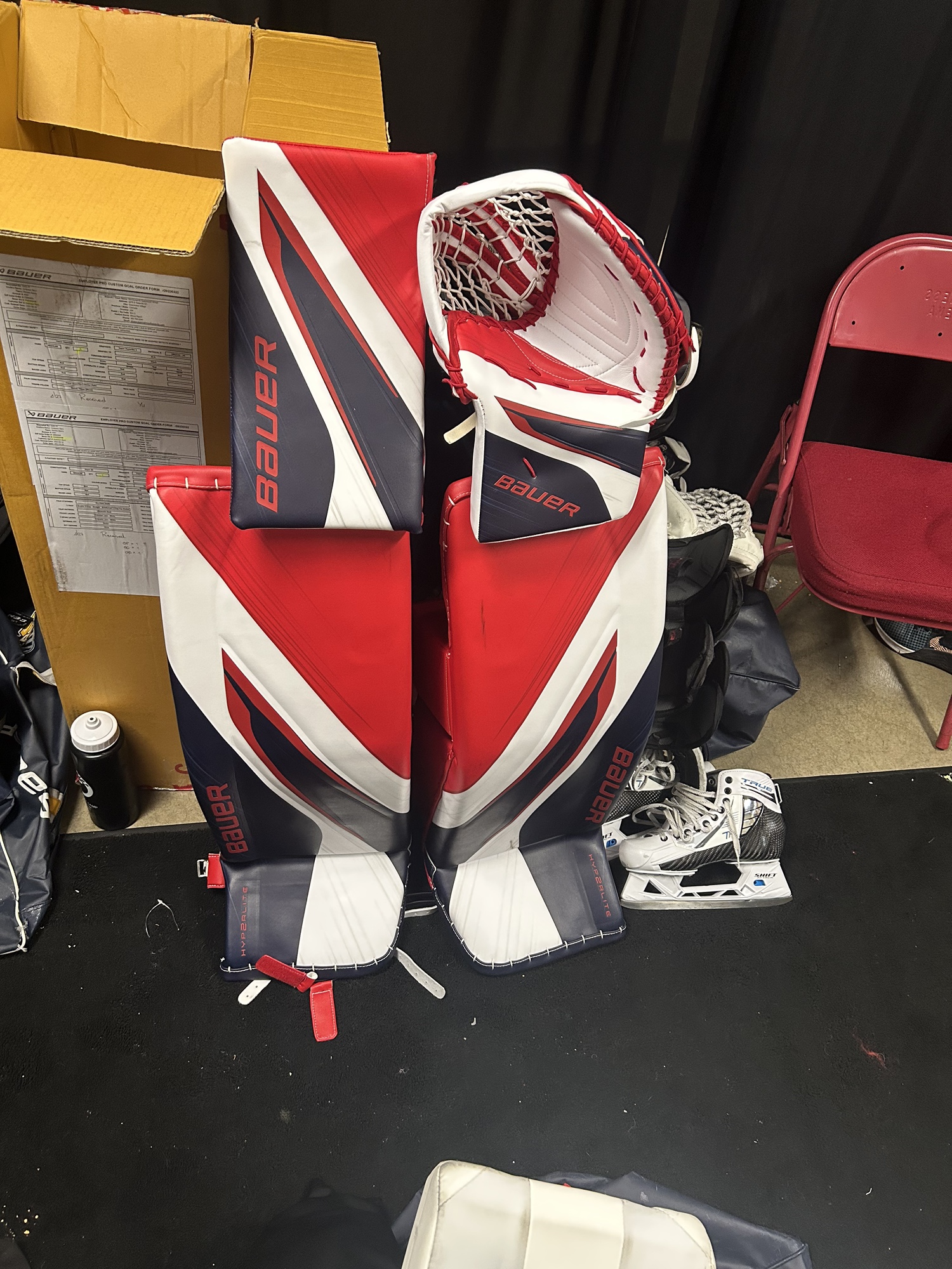 Bauer Hyperlite 2 goalie leg pads | SidelineSwap