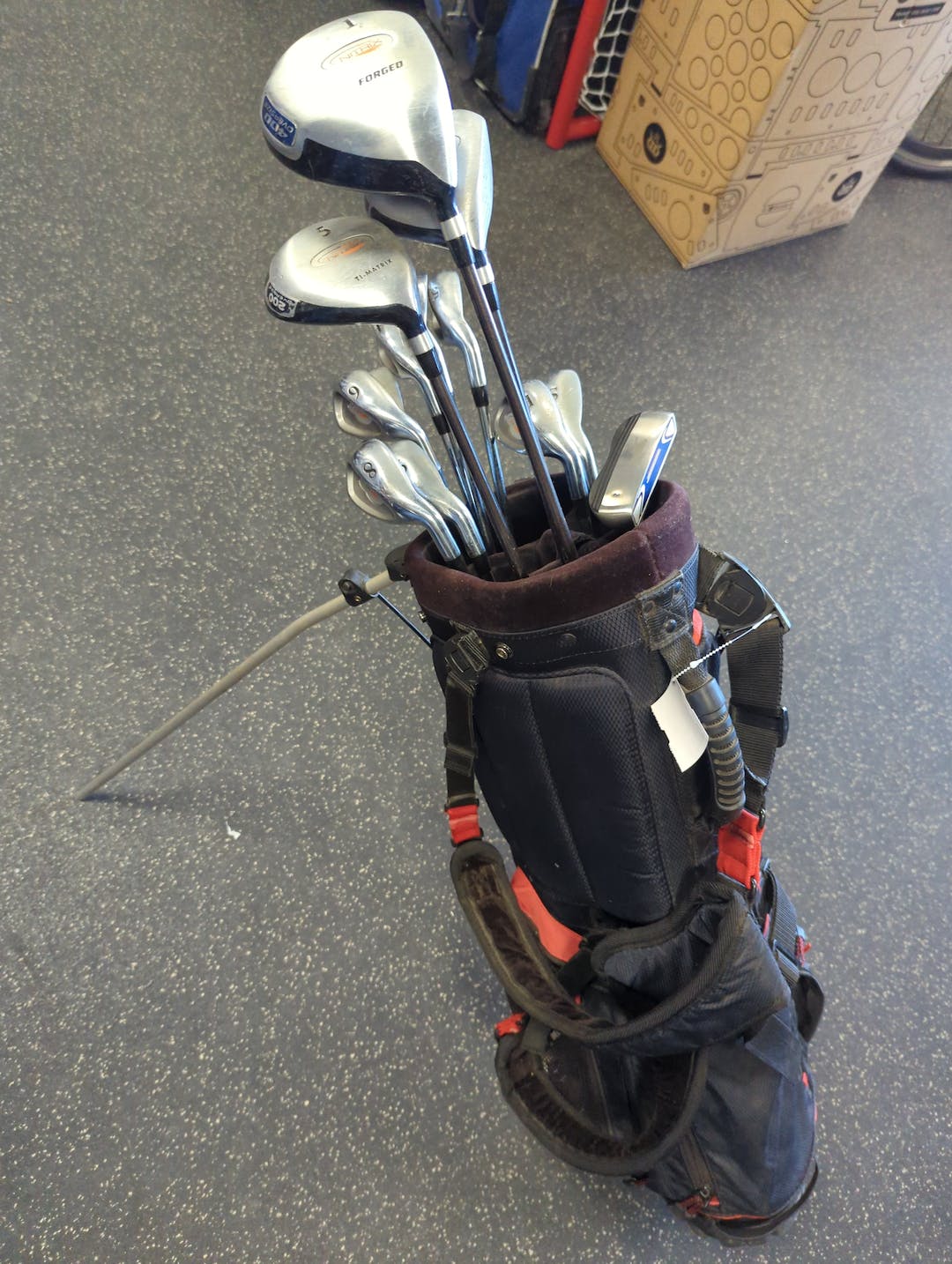 Used Nitrix Set 13 Piece Regular Flex Steel Shaft Men's Package Sets ...