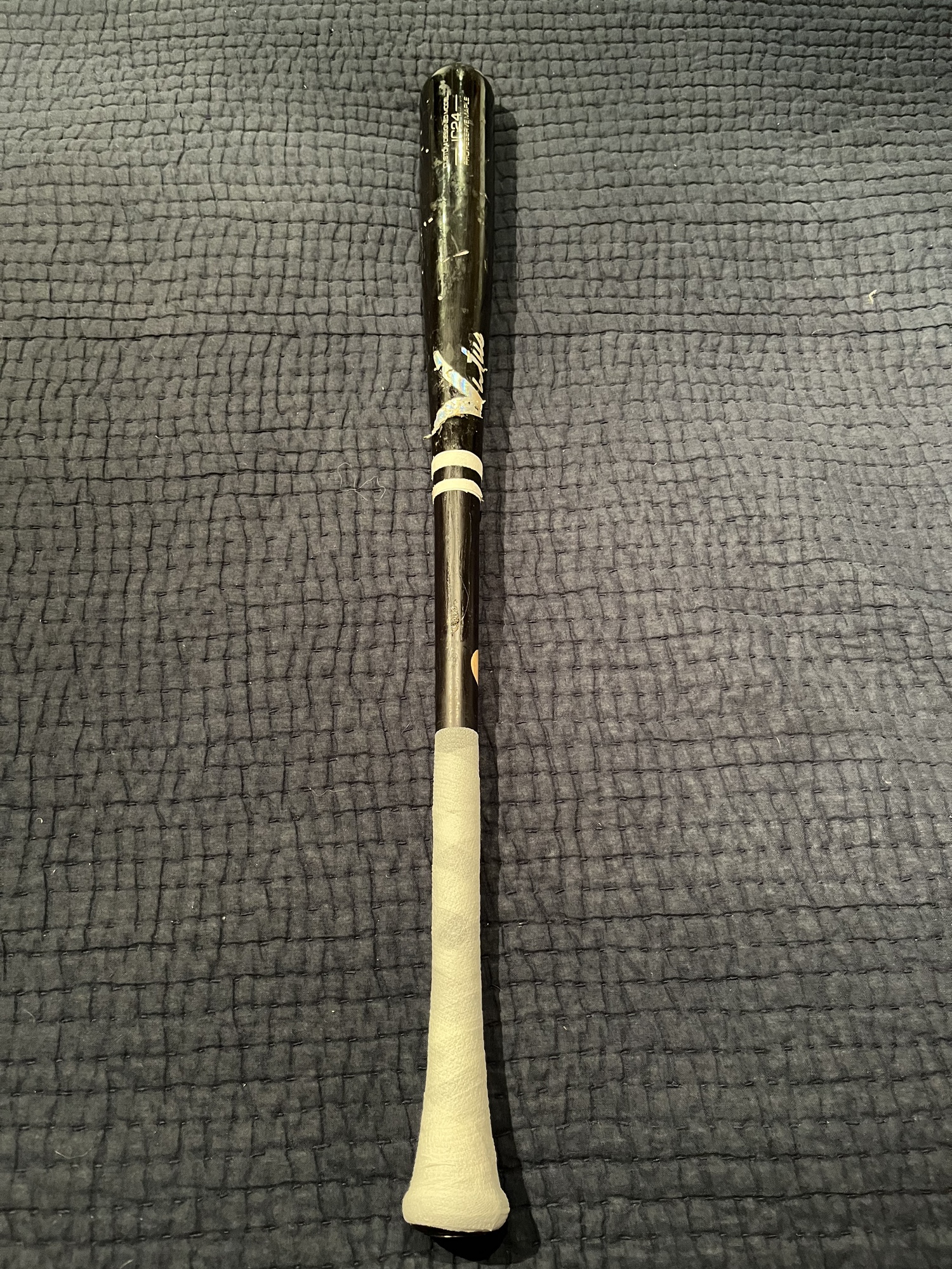 Used Wood (-3) 30 oz 33" JC24 Bat | SidelineSwap
