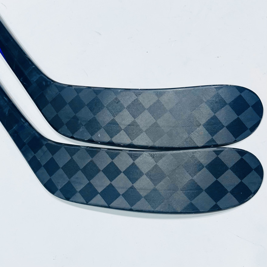 Like New 2 Pack Custom Blue Bauer Nexus SYNC Hockey Sticks-RH-P28M-70 ...