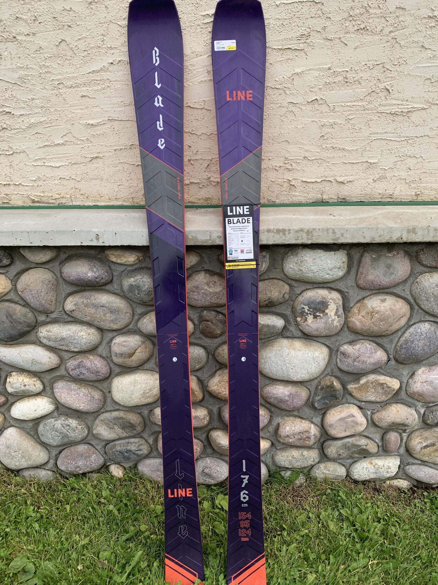 Line Blade Skis | SidelineSwap