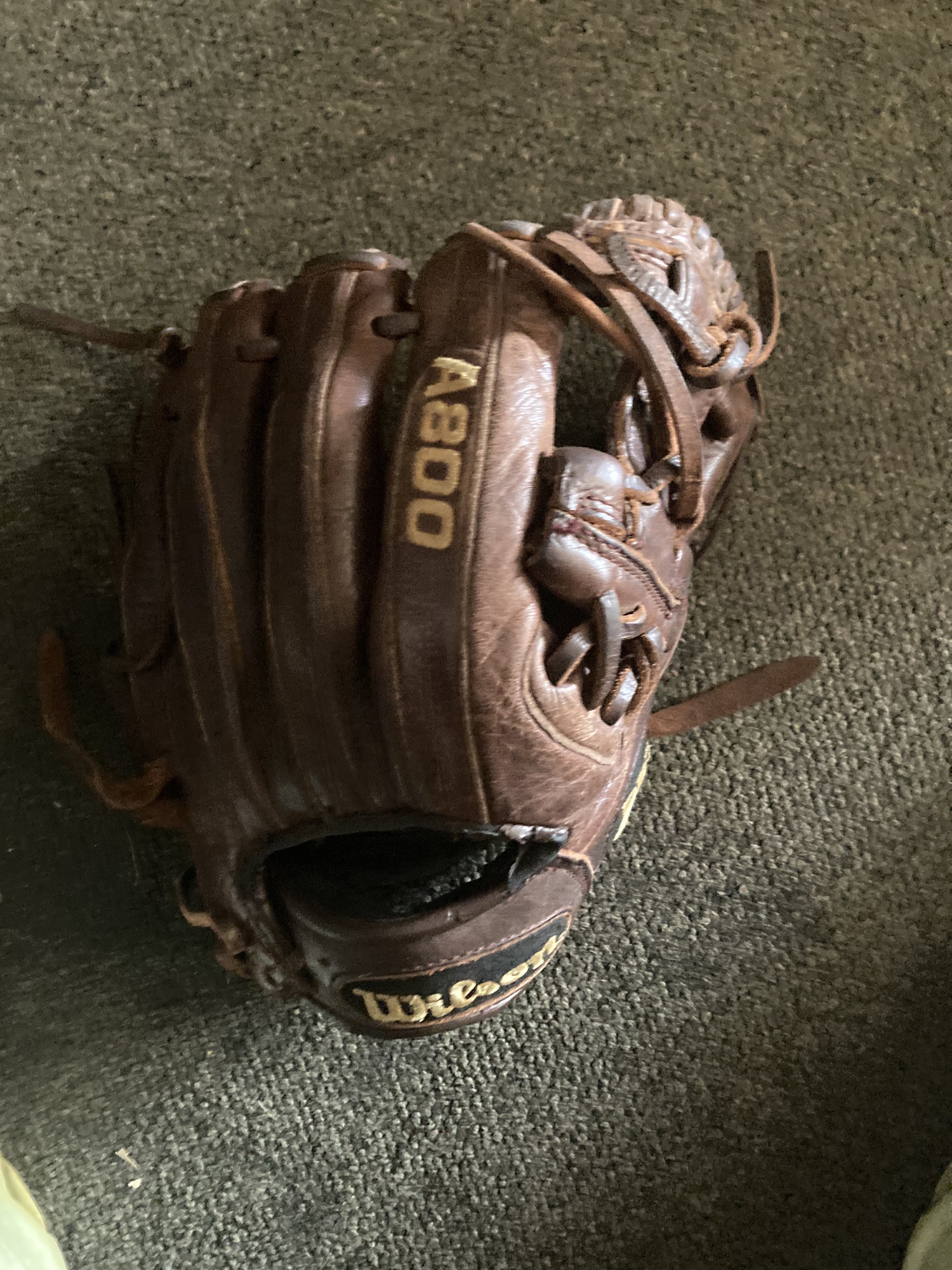 Wilson a800 infield glove | SidelineSwap