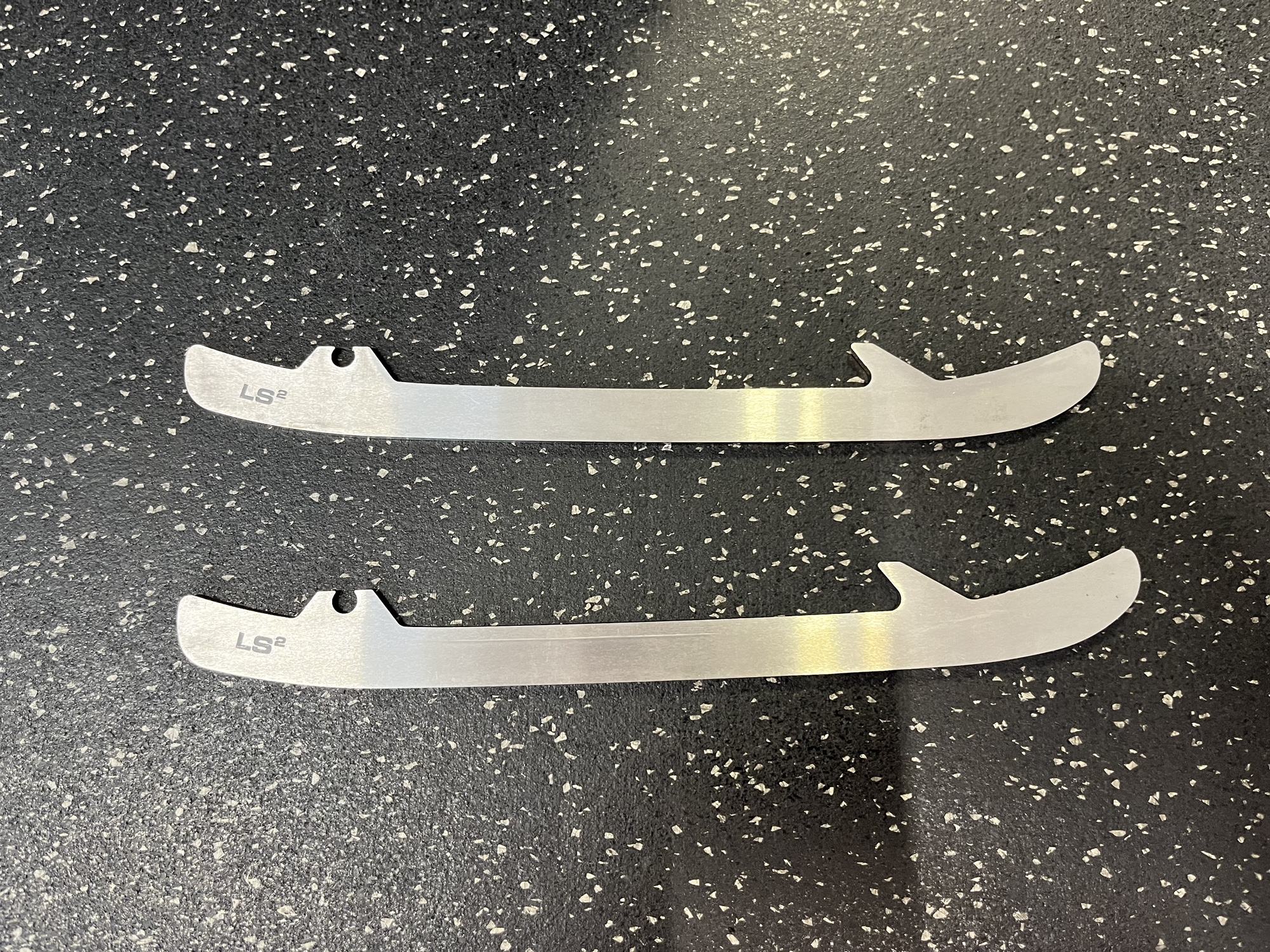 New Bauer 272 mm LS2 Steel Only 1 Pair - Sharpening Available Upon ...