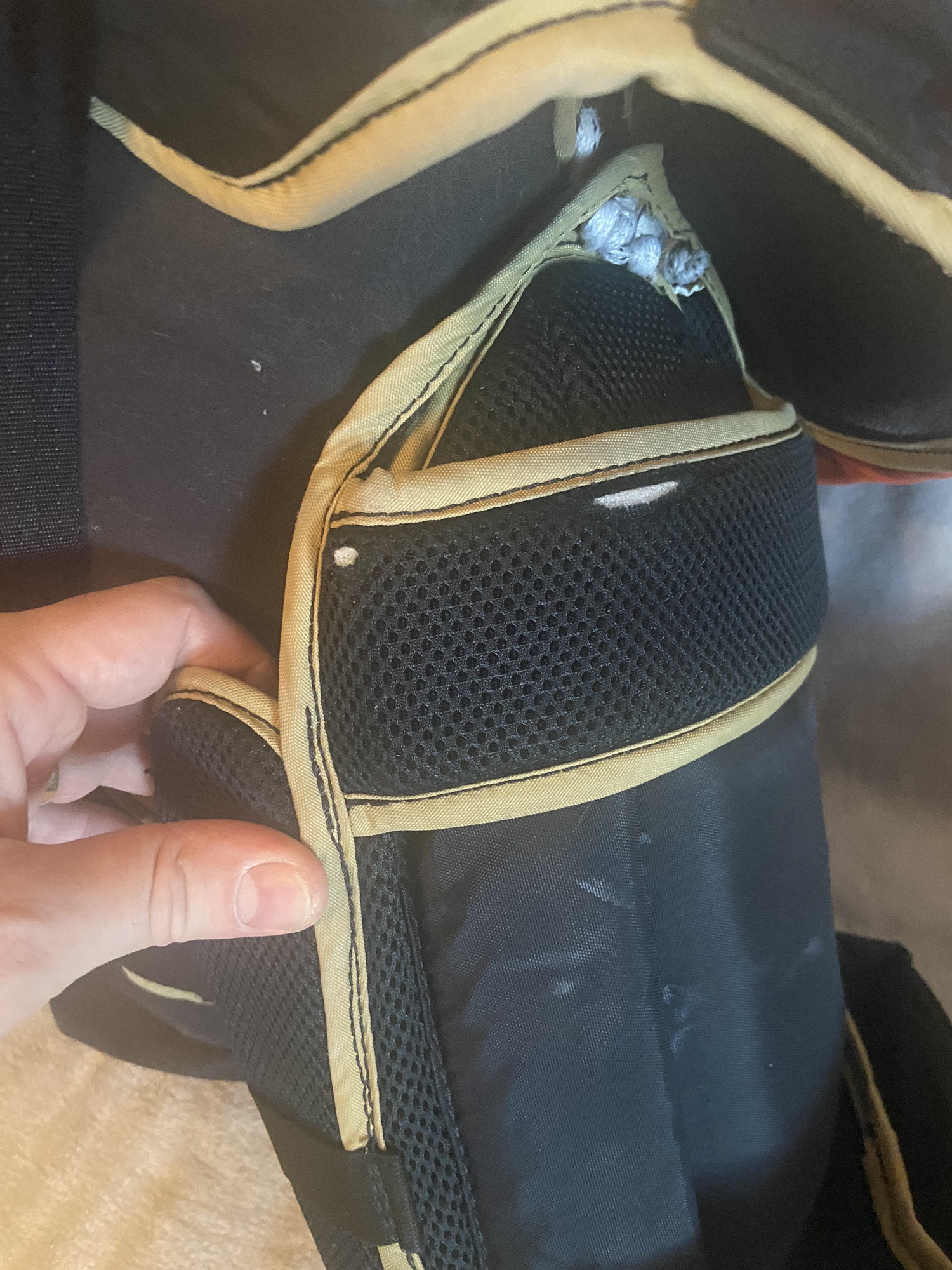 Kenesky PP1 XL/L Pro Chest Protector | SidelineSwap