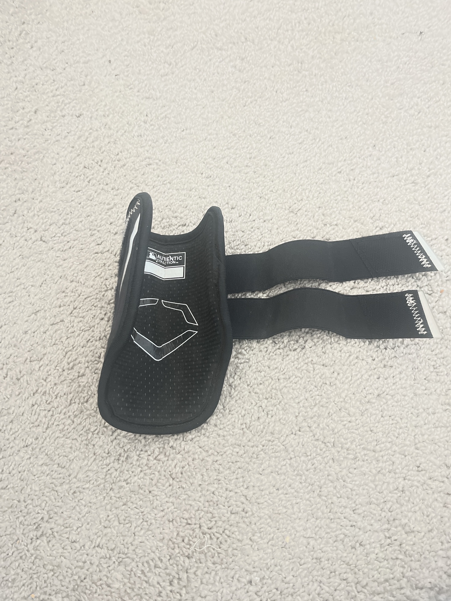 Black New Junior EvoShield Elbow Protection Elbow Guard | SidelineSwap