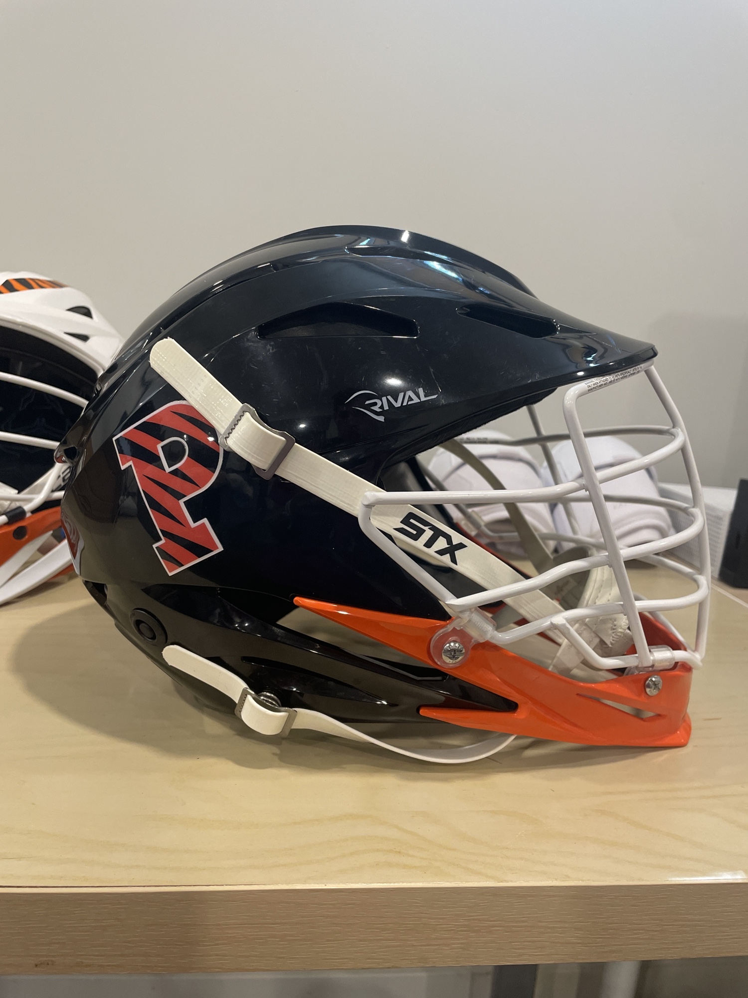 Player's STX Rival Helmet | SidelineSwap
