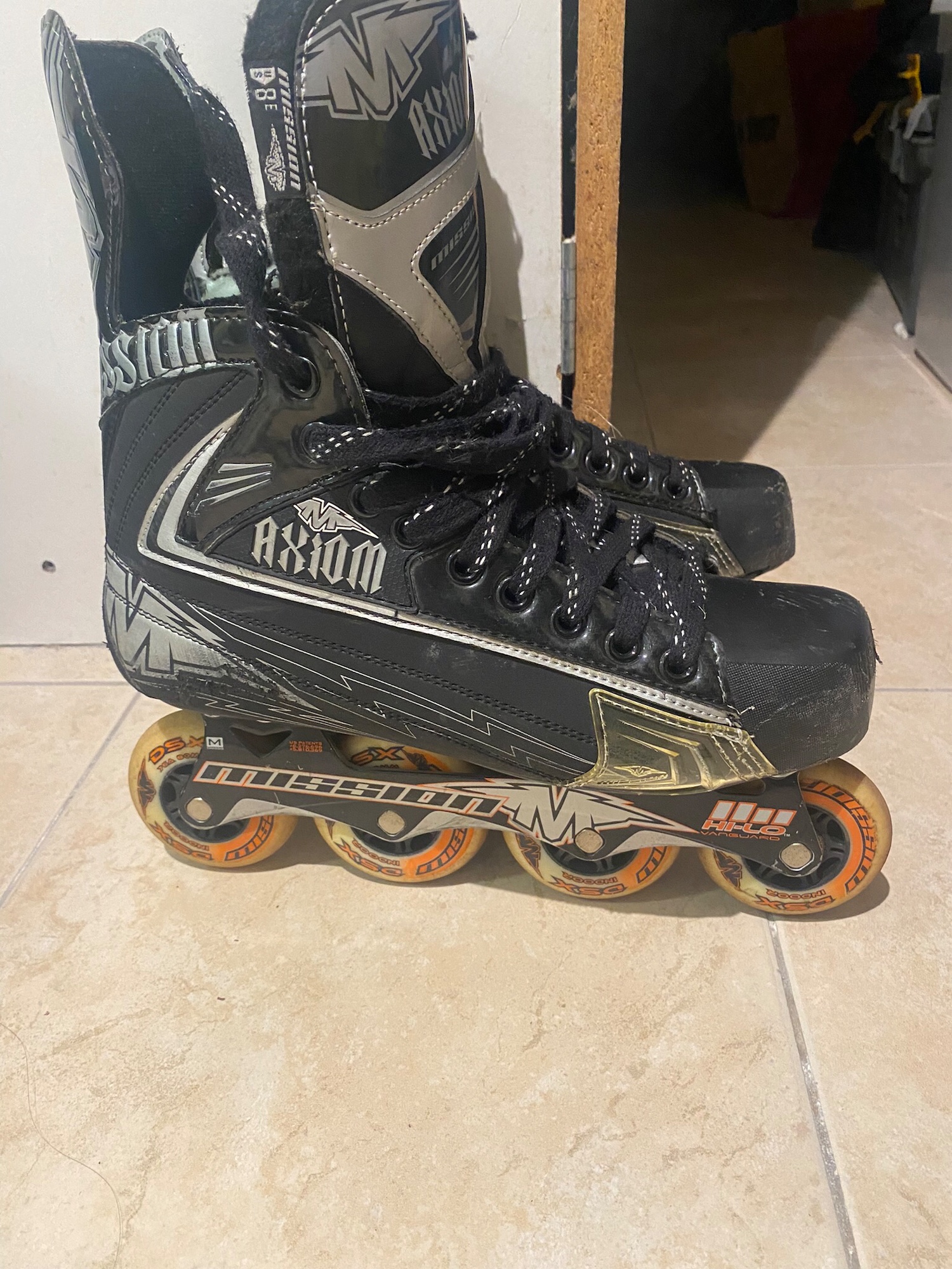 Adult Mission Axiom A5 Inline / Roller Hockey Skates size 8E | SidelineSwap