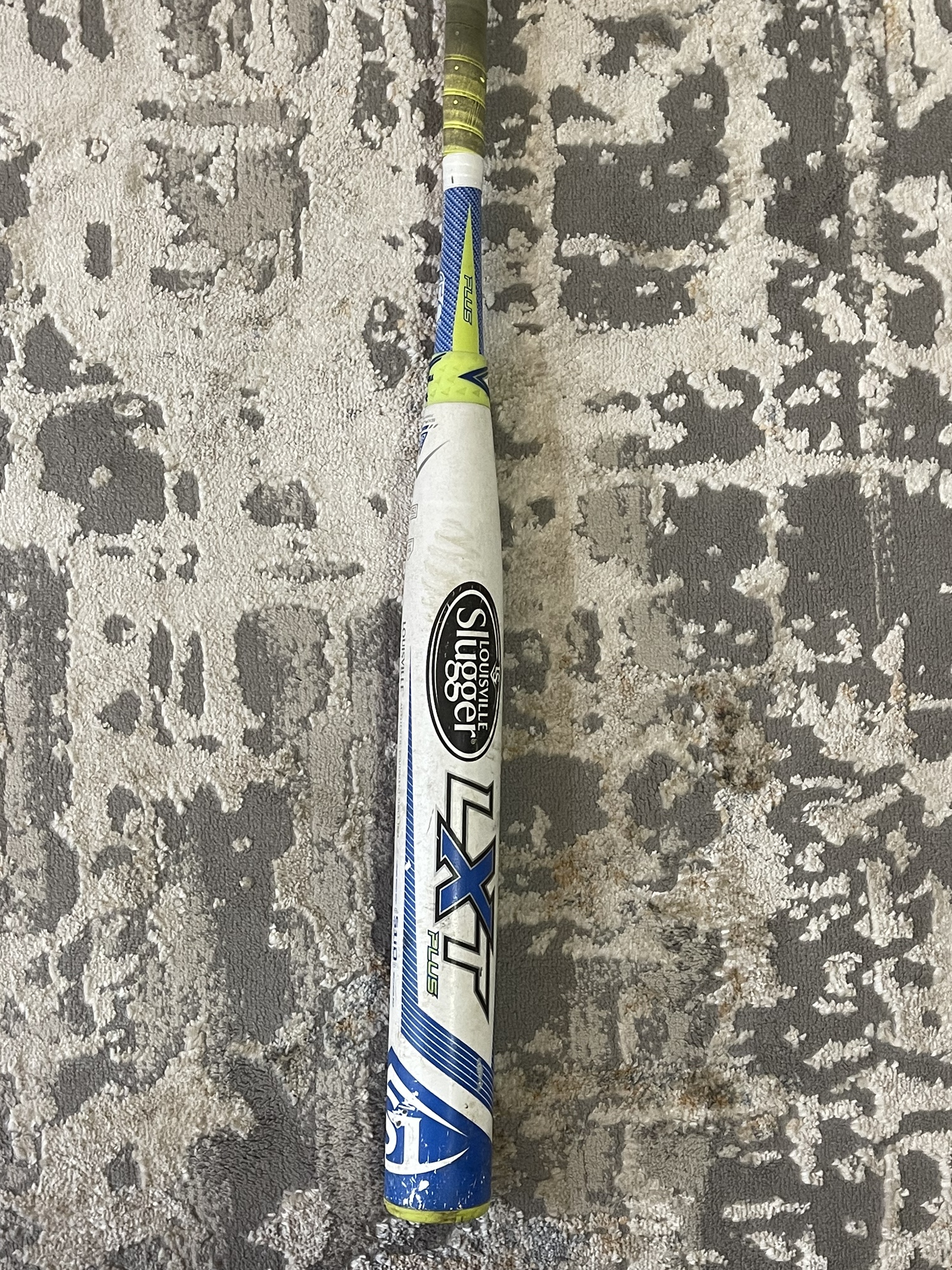 2016 Composite (-10) 23 oz 33" LXT Plus Bat | SidelineSwap