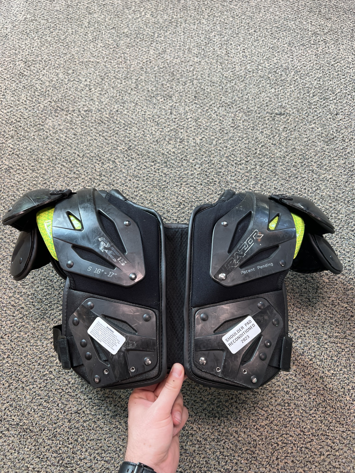 Used Razor RZ15 Small Shoulder Pads | SidelineSwap