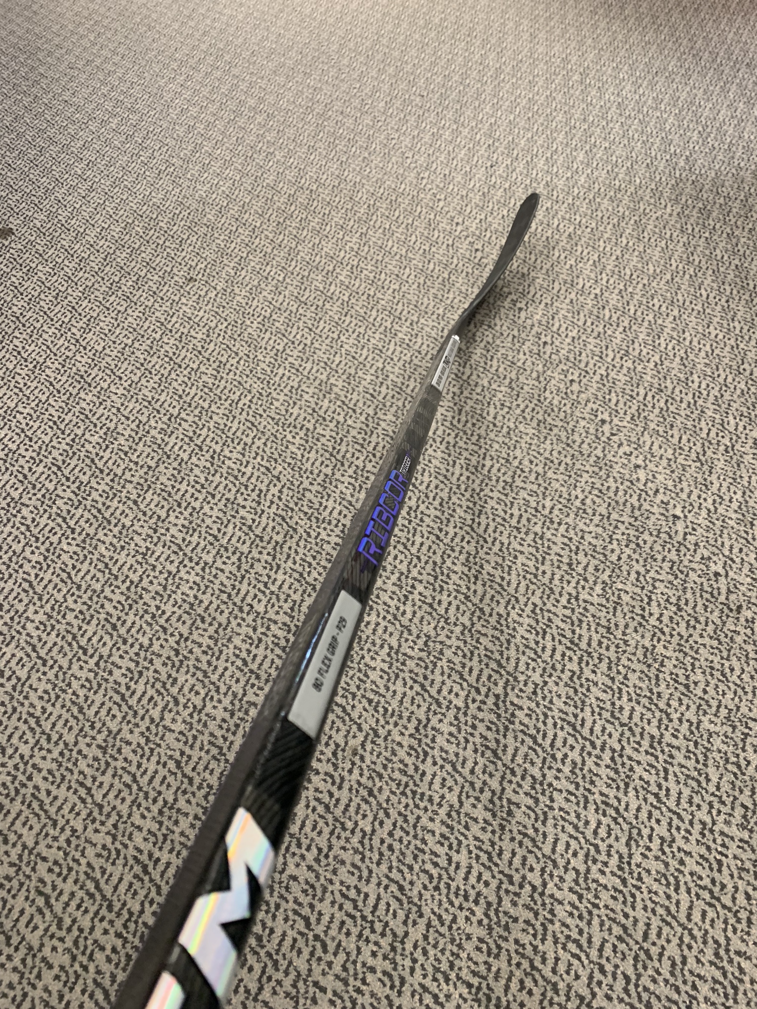 CCM Trigger 7 Pro 80 flex P29 curve right hand stick | SidelineSwap