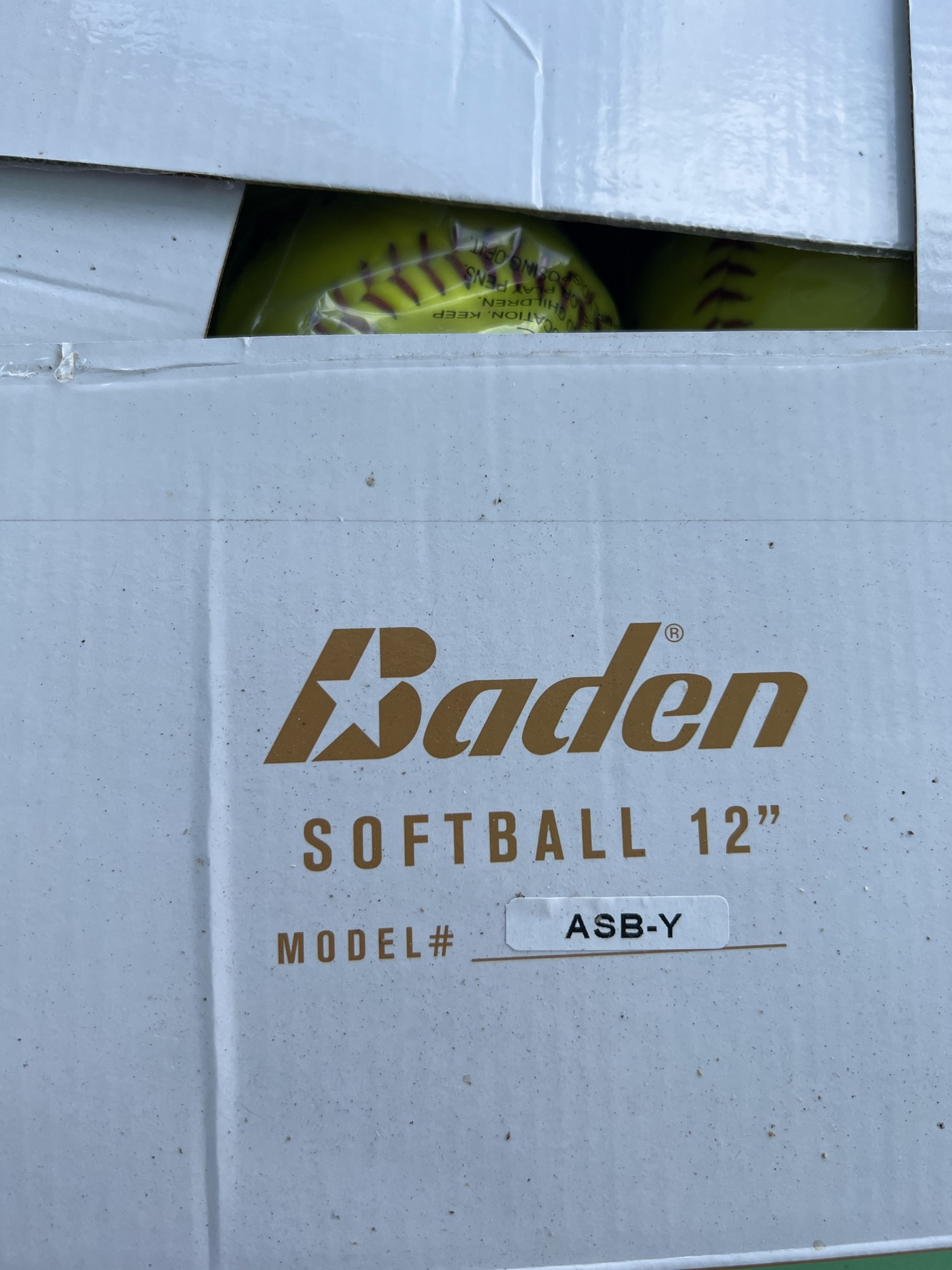 New Baden Softball 12 Pack (1 Dozen) 12" balls | SidelineSwap