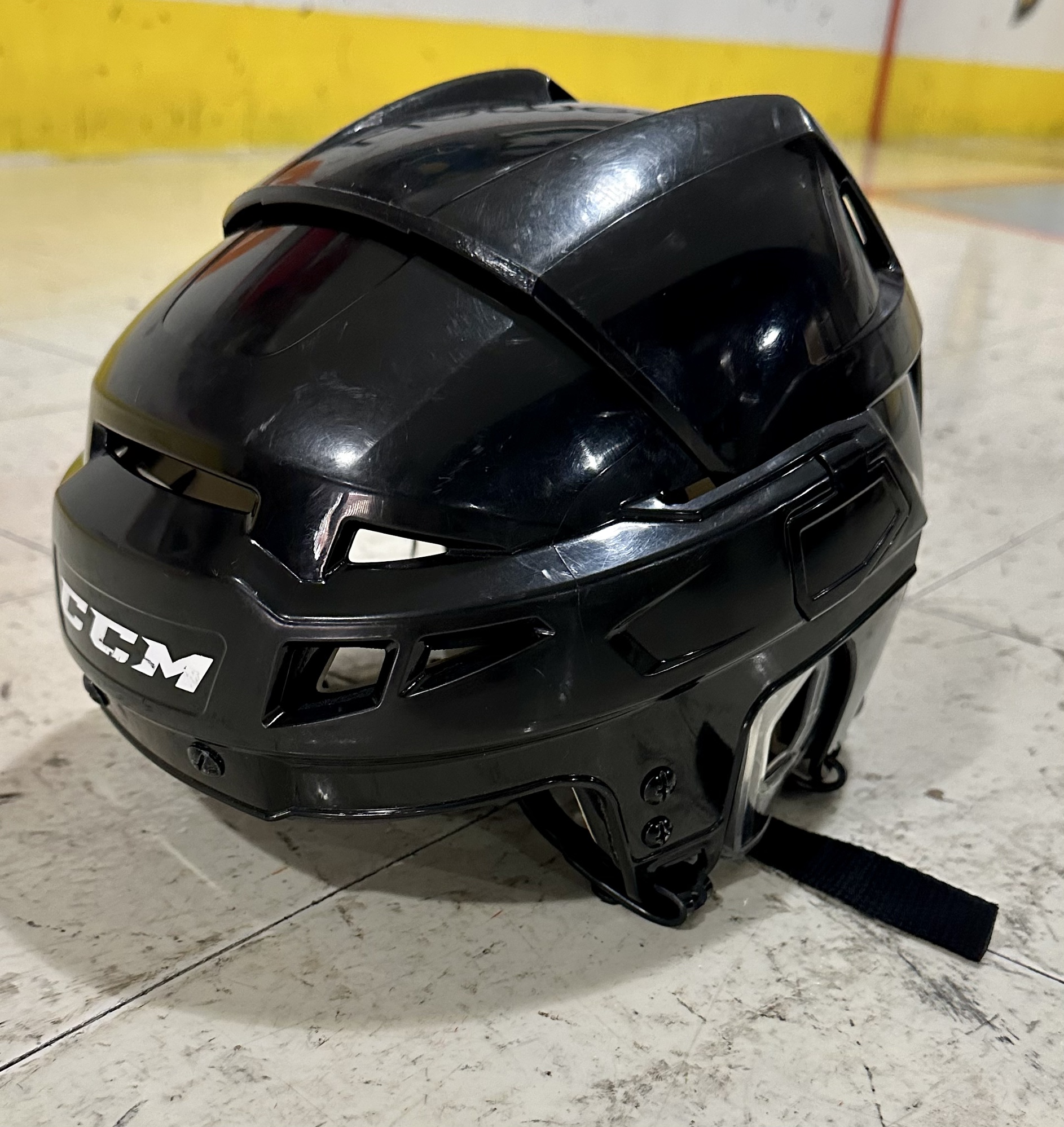 CCM Vector V08 Helmet | SidelineSwap
