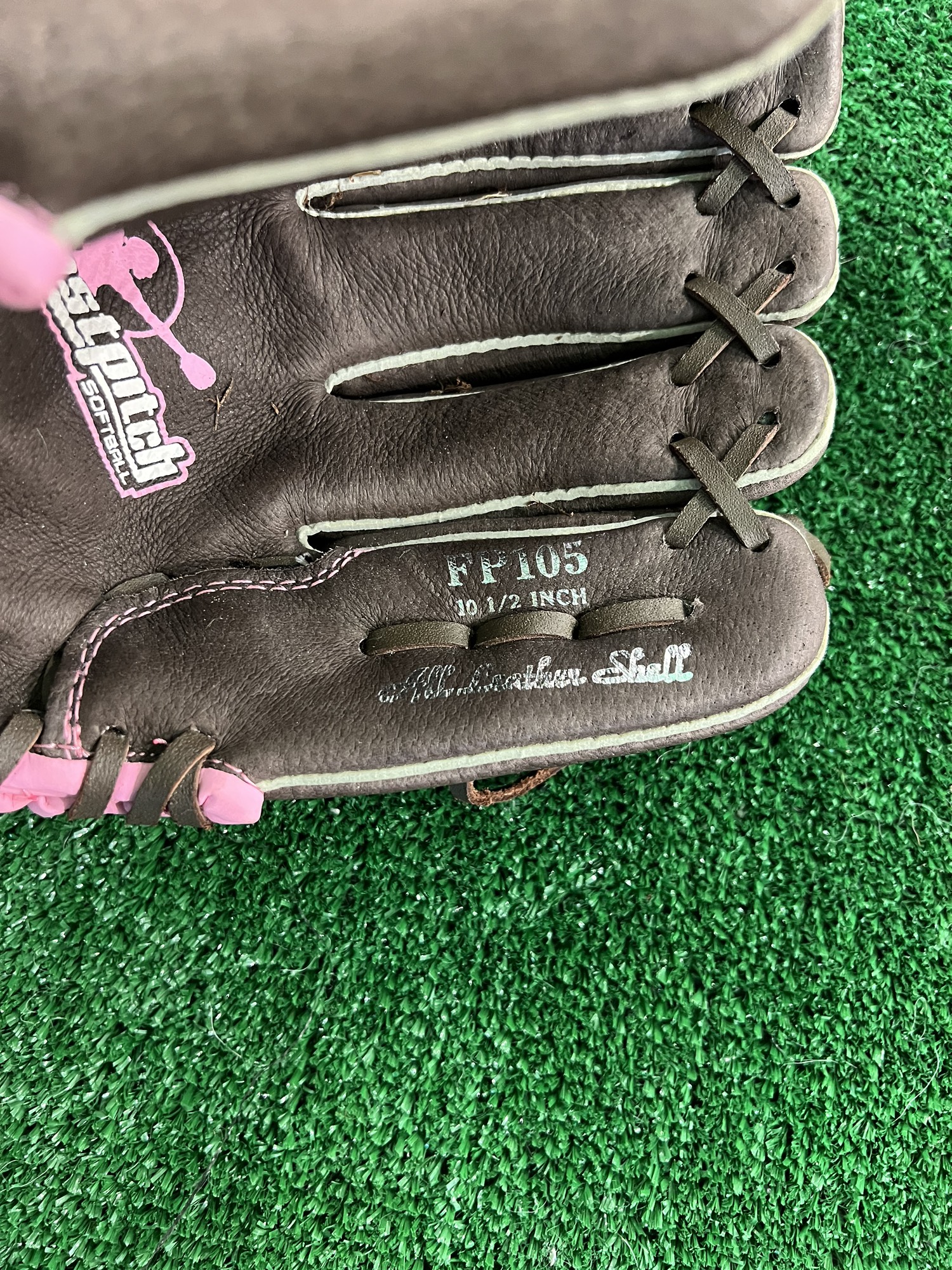 Used Rawlings Fastback Right Hand Throw Baseball Glove 10.5" | SidelineSwap