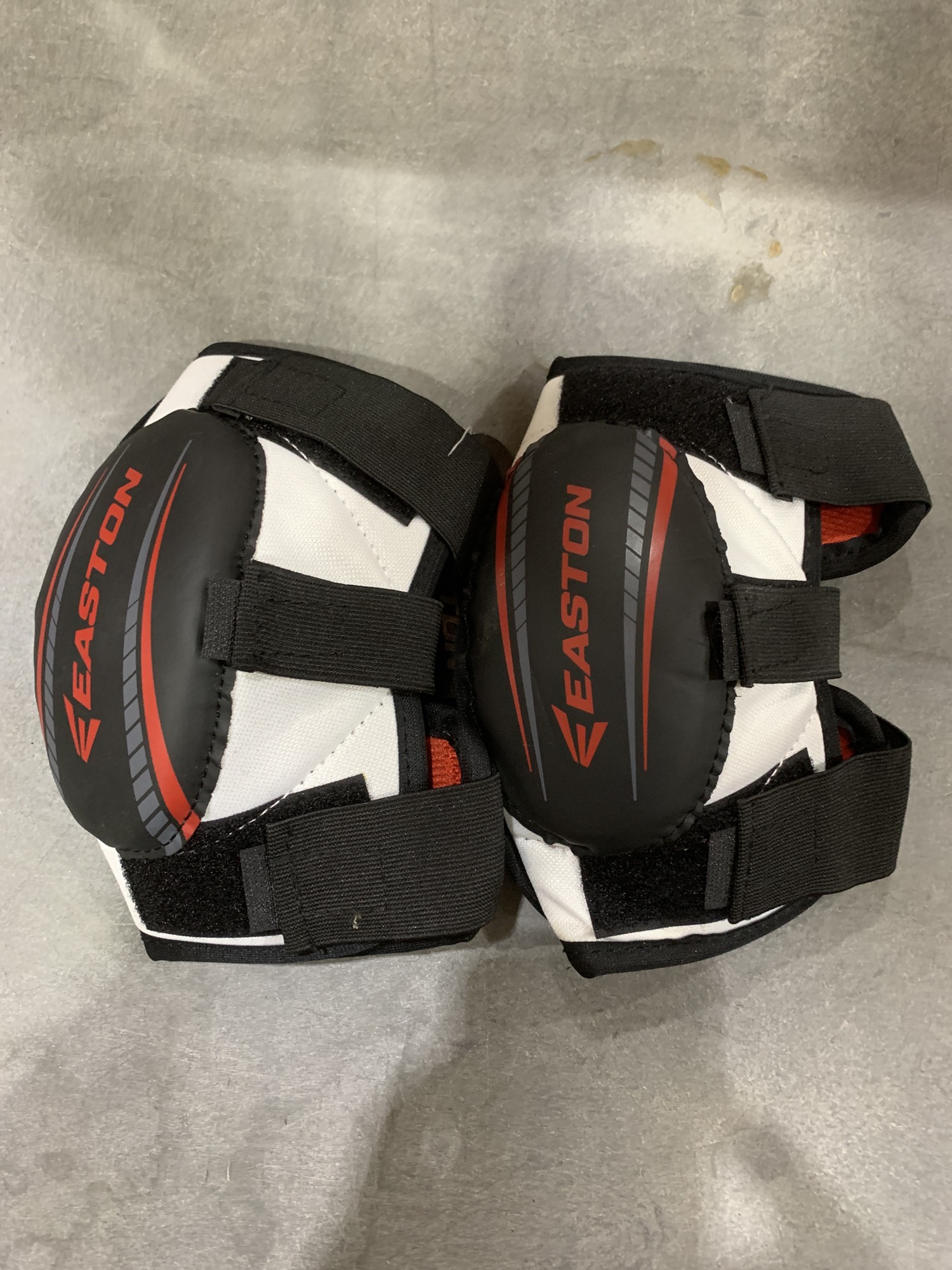 New Large Easton Synergy HSX Elbow Pads | SidelineSwap