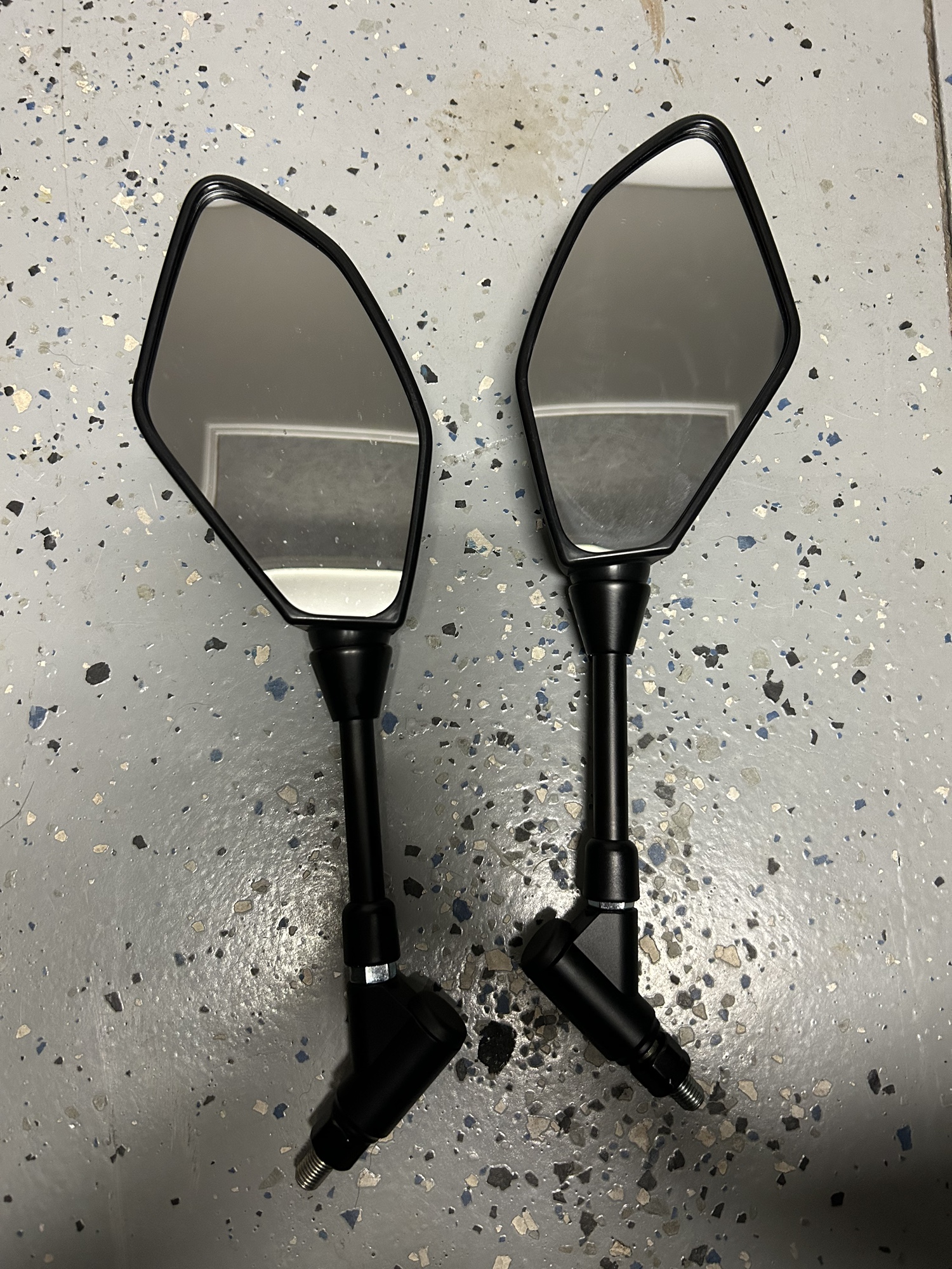 2023 mt07 mirrors | SidelineSwap