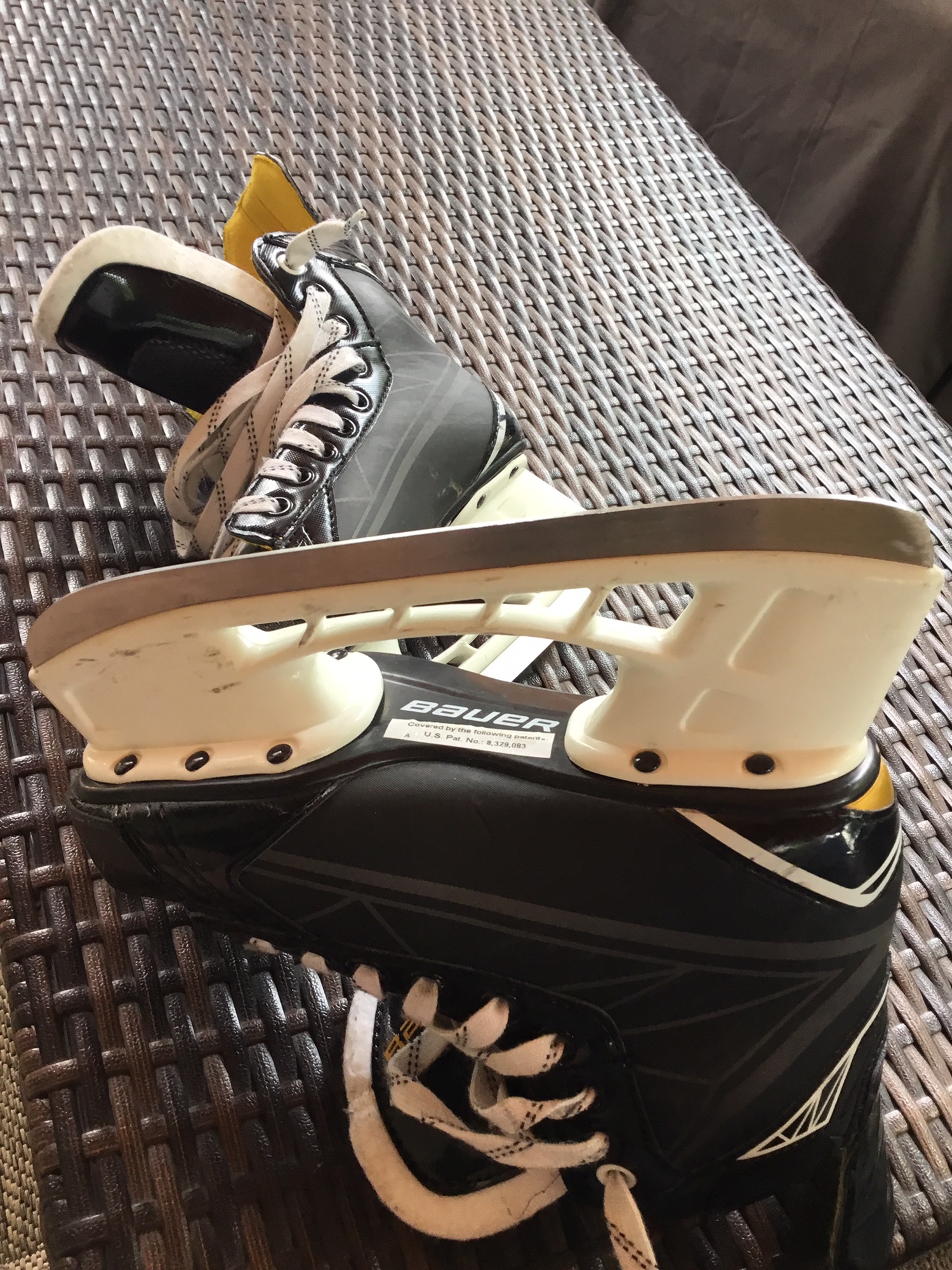 Used Bauer Extra Wide Width Size 5 Supreme S150 Hockey Skates ...