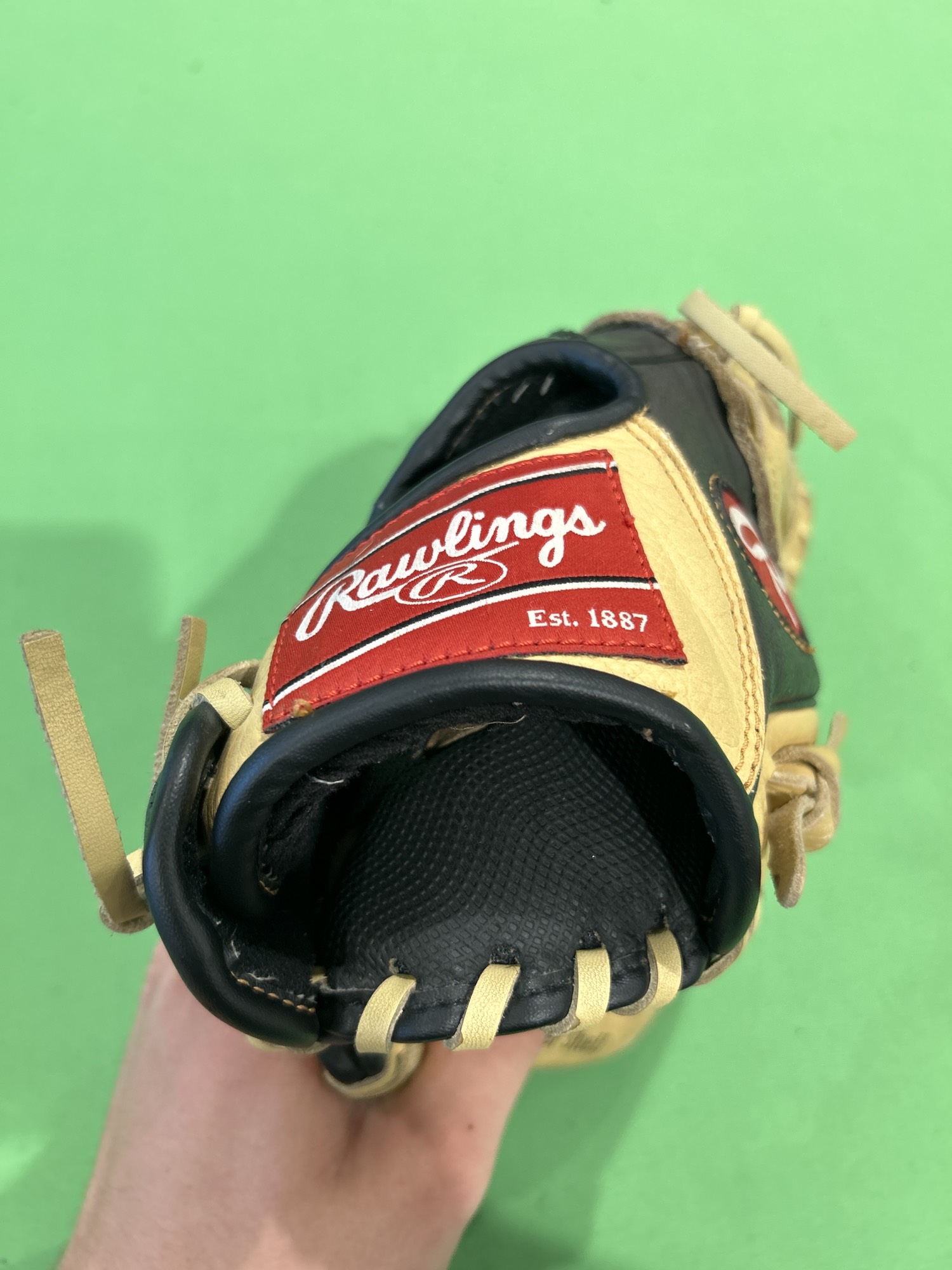 Used Rawlings Prodigy Right Hand Throw Infield Baseball Glove 11" | SidelineSwap