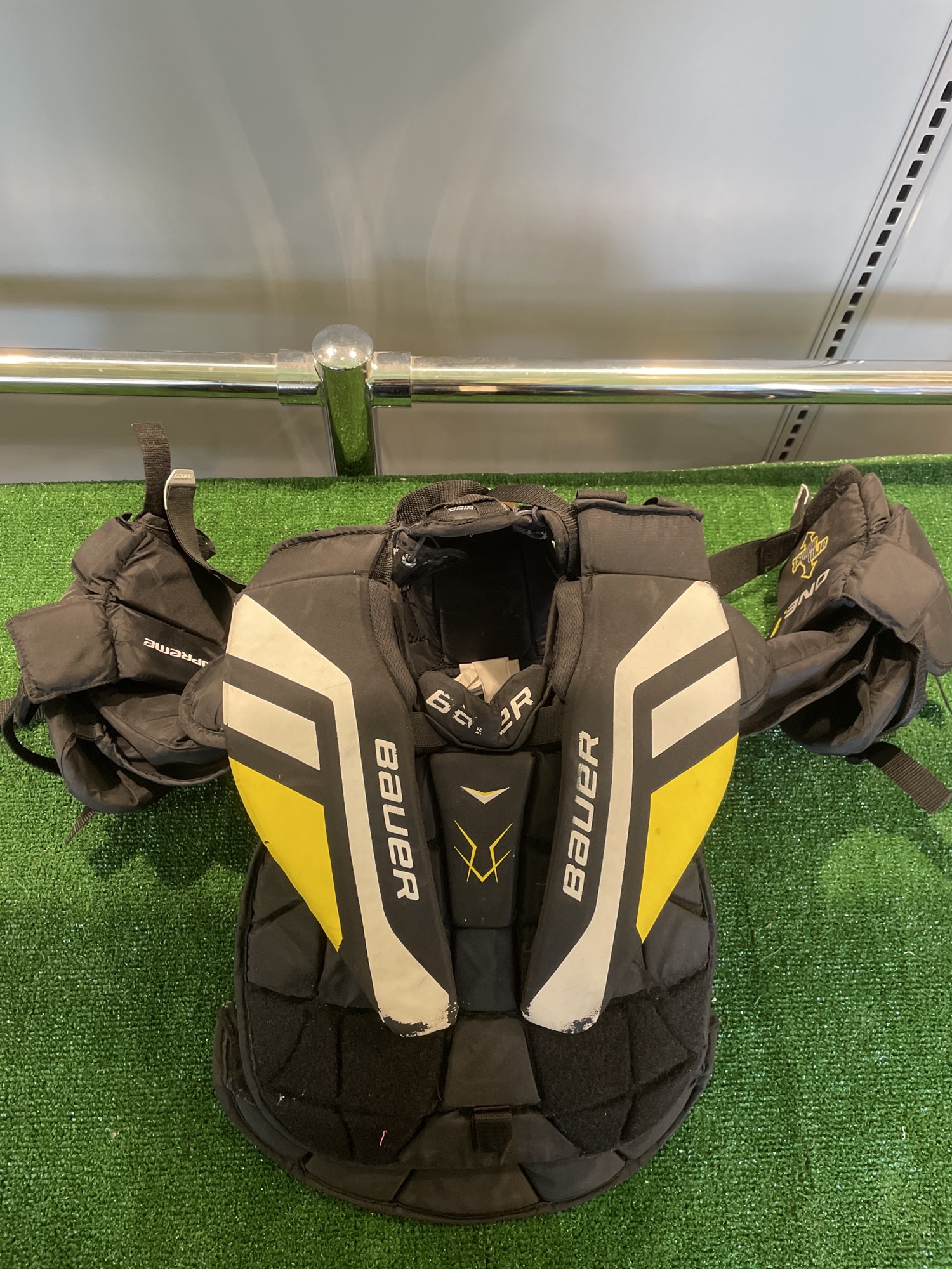 Used Medium Bauer Supreme One.7 Goalie Chest Protector | SidelineSwap