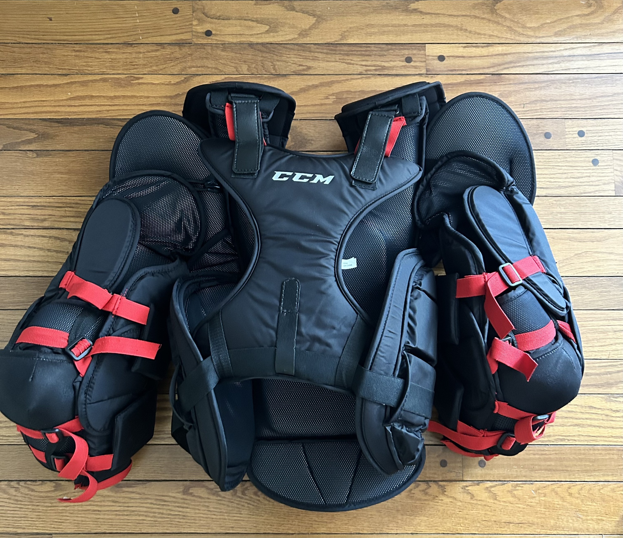 New Large CCM Pro Stock CL Pro Goalie Chest Protector | SidelineSwap