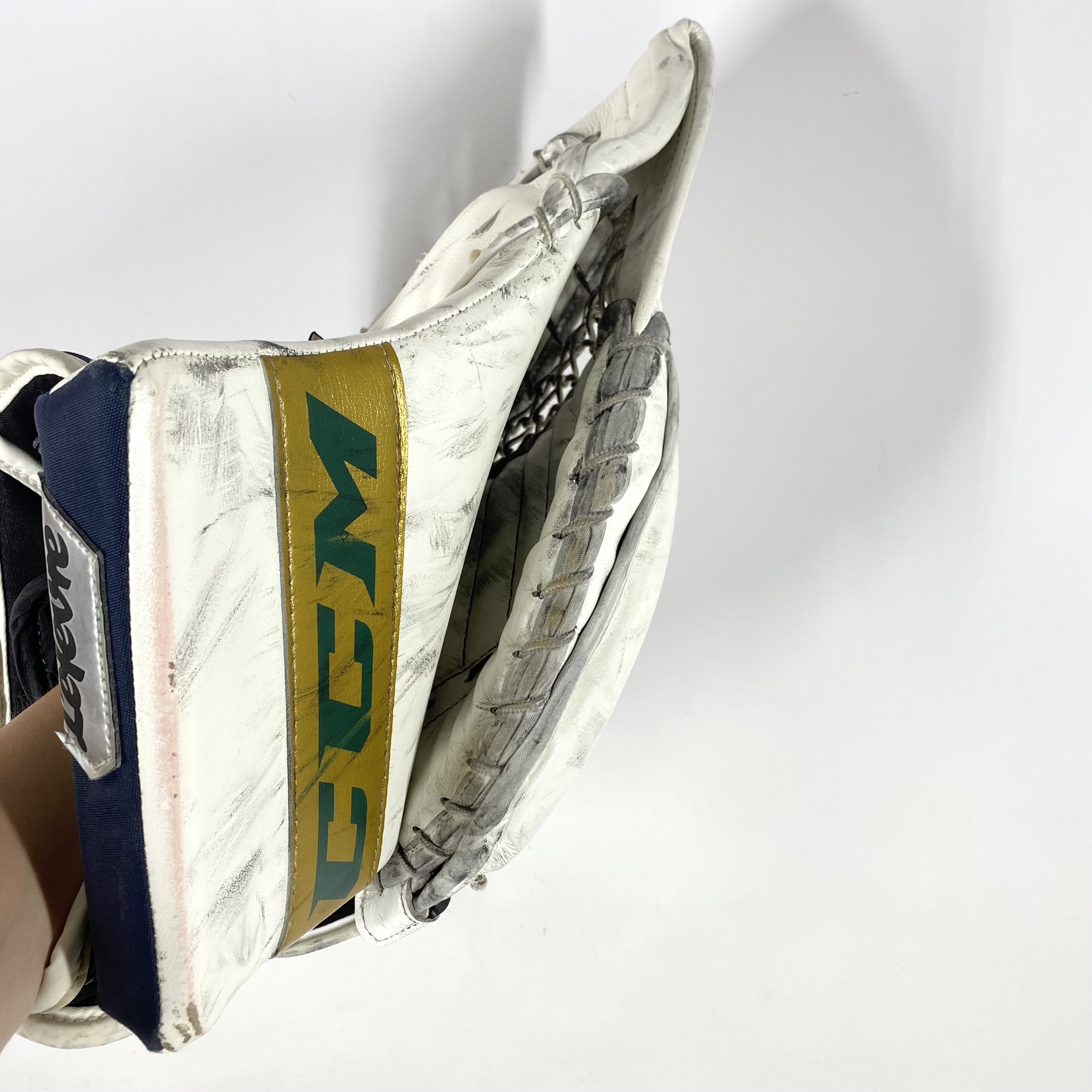 Used 35" Regular CCM Retro Flex Goalie Full Set Pro Stock | SidelineSwap