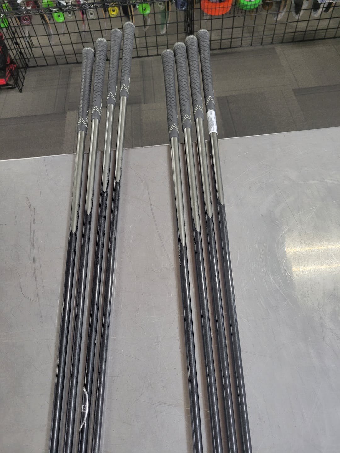 Used Lynx Predator 3i-pw Regular Flex Graphite Shaft Iron Sets ...