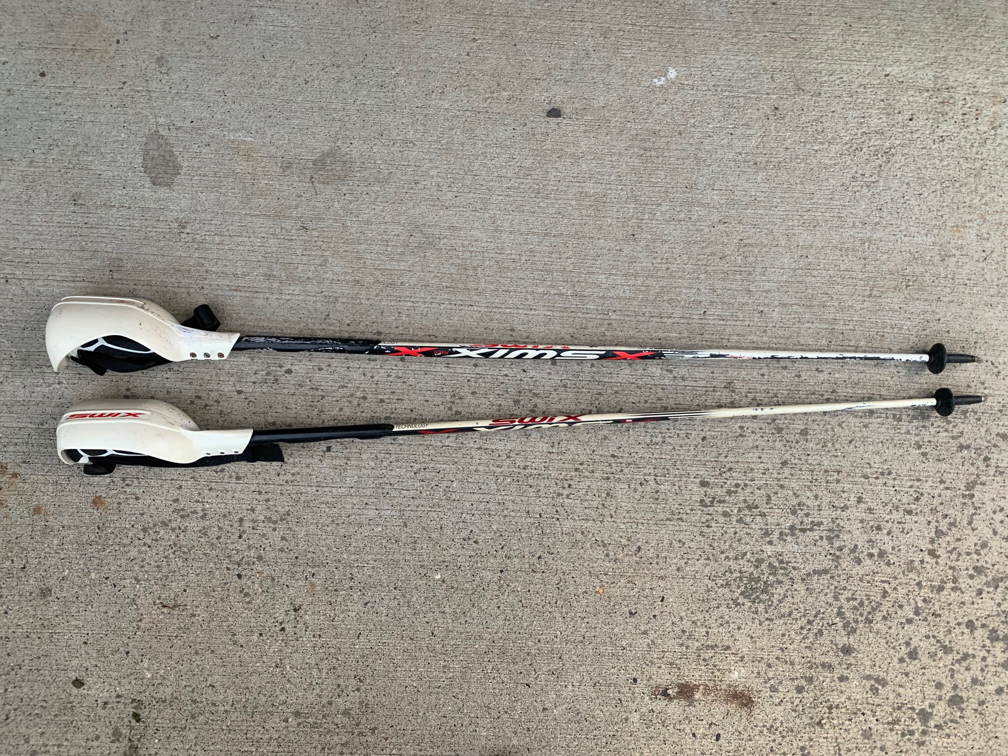 Used 48in (120cm) Swix Racing Slalom Carbon Ski Poles | SidelineSwap