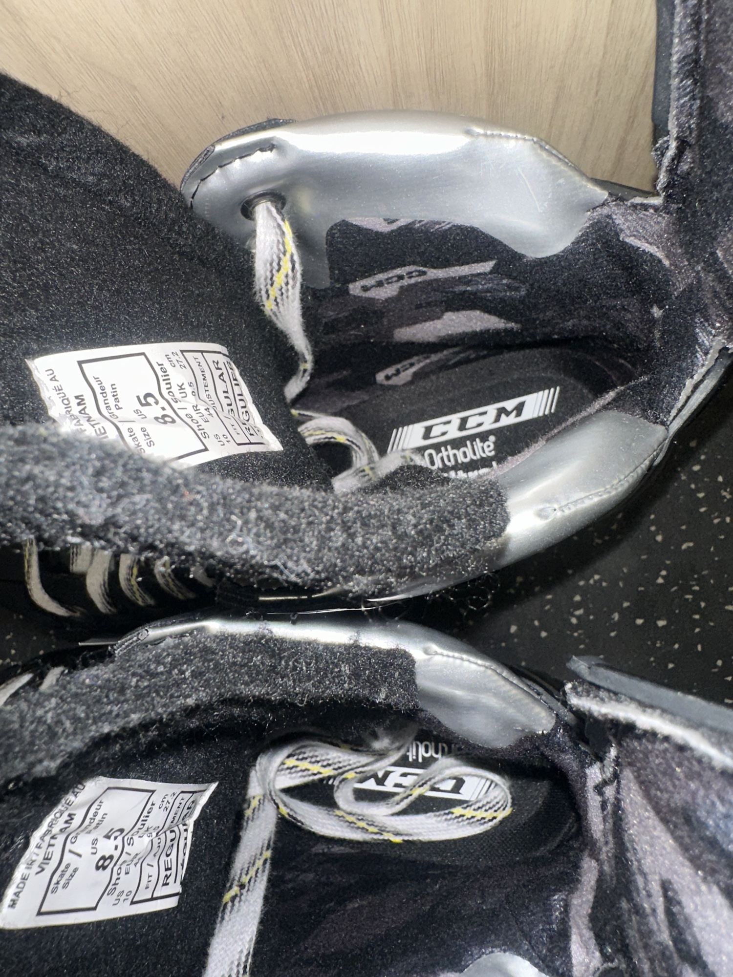 8.5 Regular CCM Tacks Vector Plus Hockey Skates | SidelineSwap