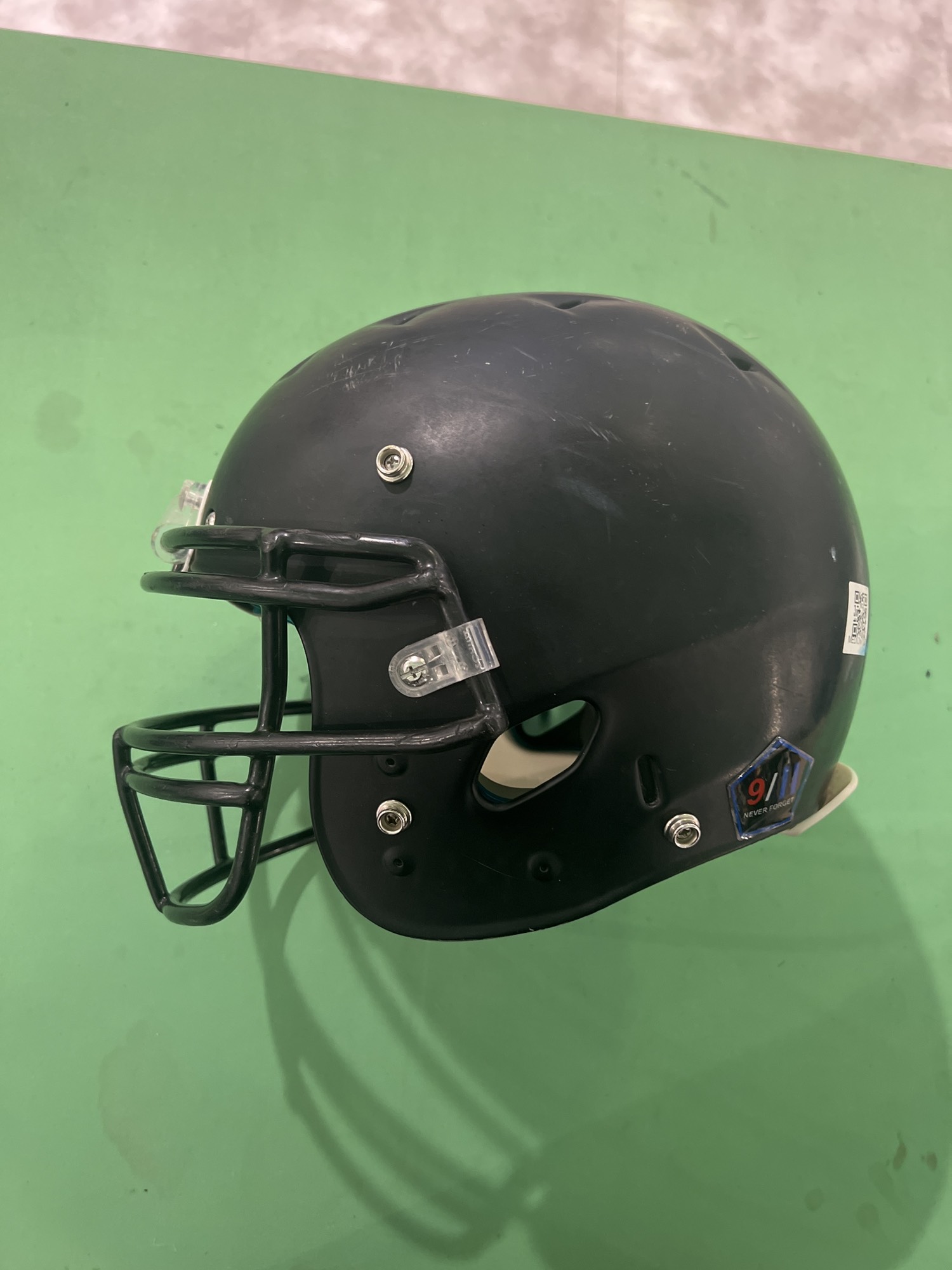 Used Medium Schutt DNA Pro Helmet | SidelineSwap