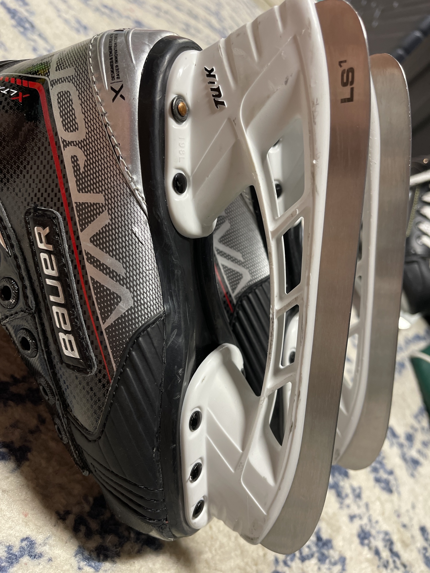 Bauer Vapor LTX PRO+ Hockey Skates | SidelineSwap