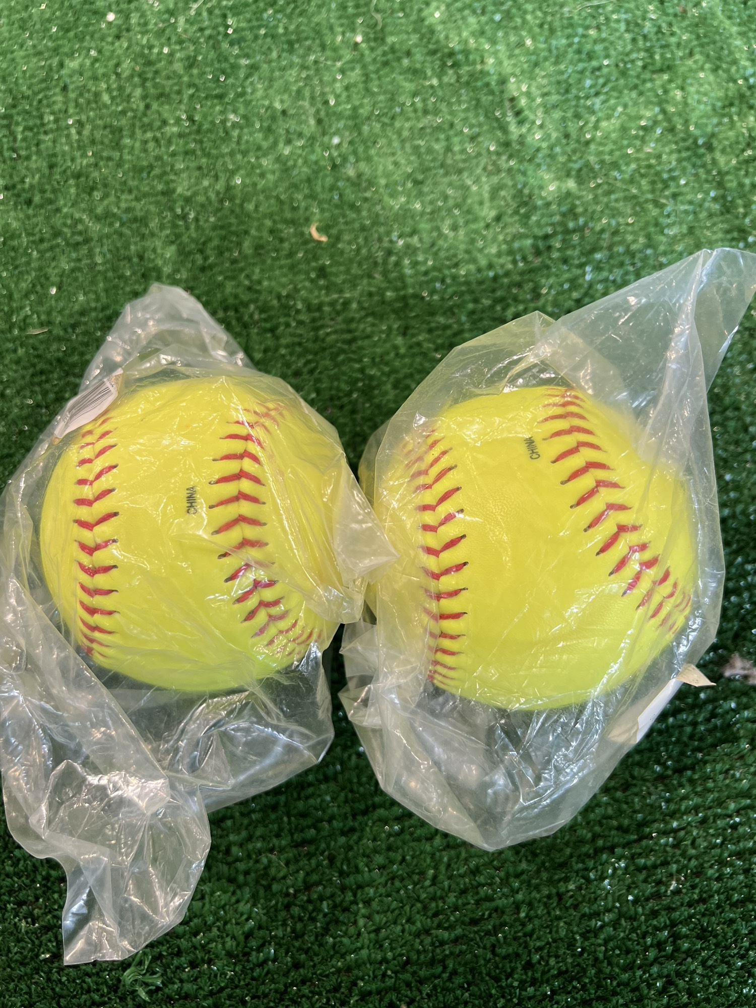 New Worth Softball 2 Pack | SidelineSwap
