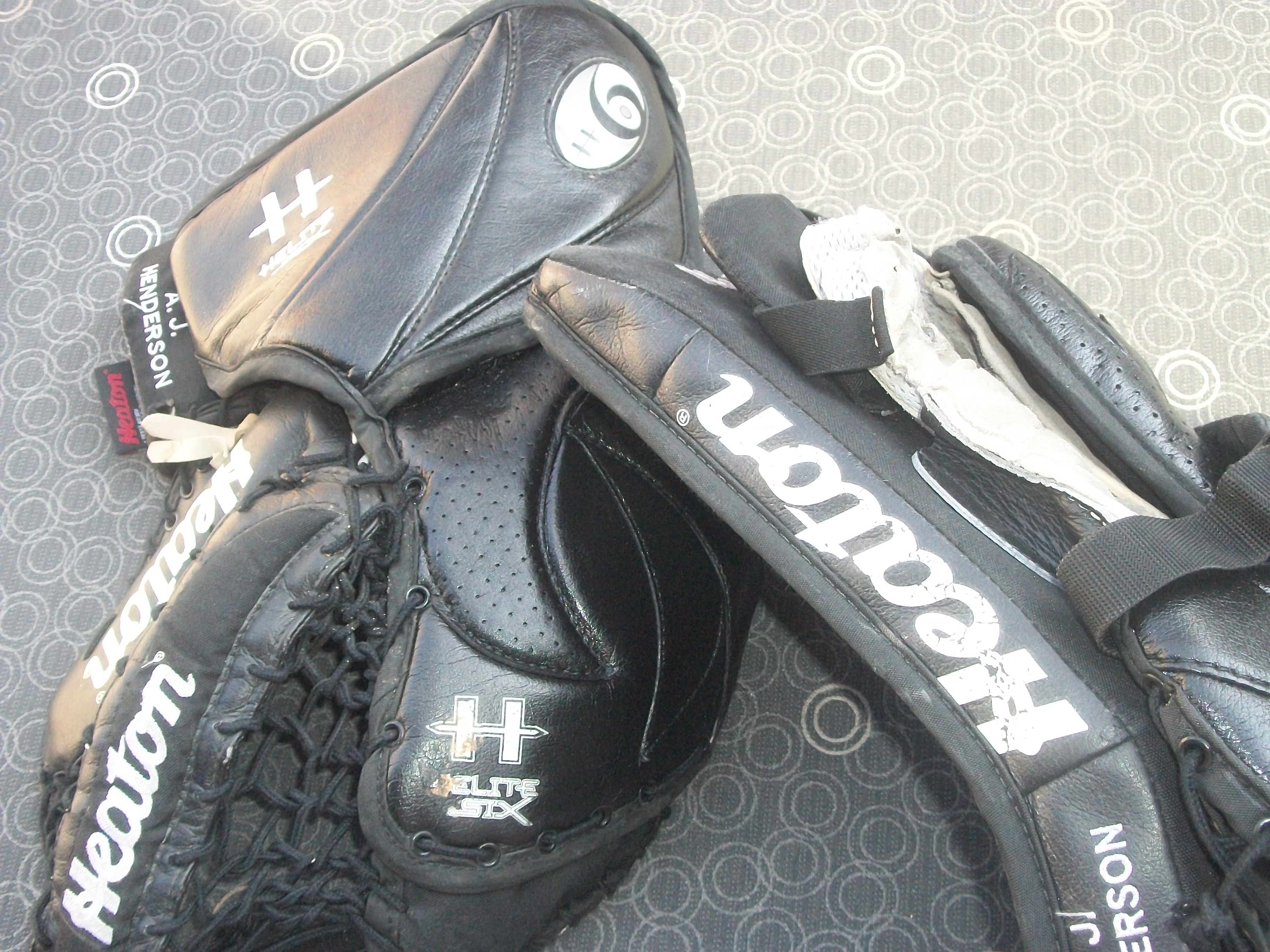 Used Heaton Regular Helite 6 Glove and Heaton Helite 6 Blocker Pro ...