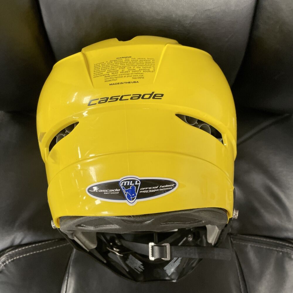 CASCADE PRO 7 One-size-fits-most LACROSSE HELMET WITH CHIN STRAP ...