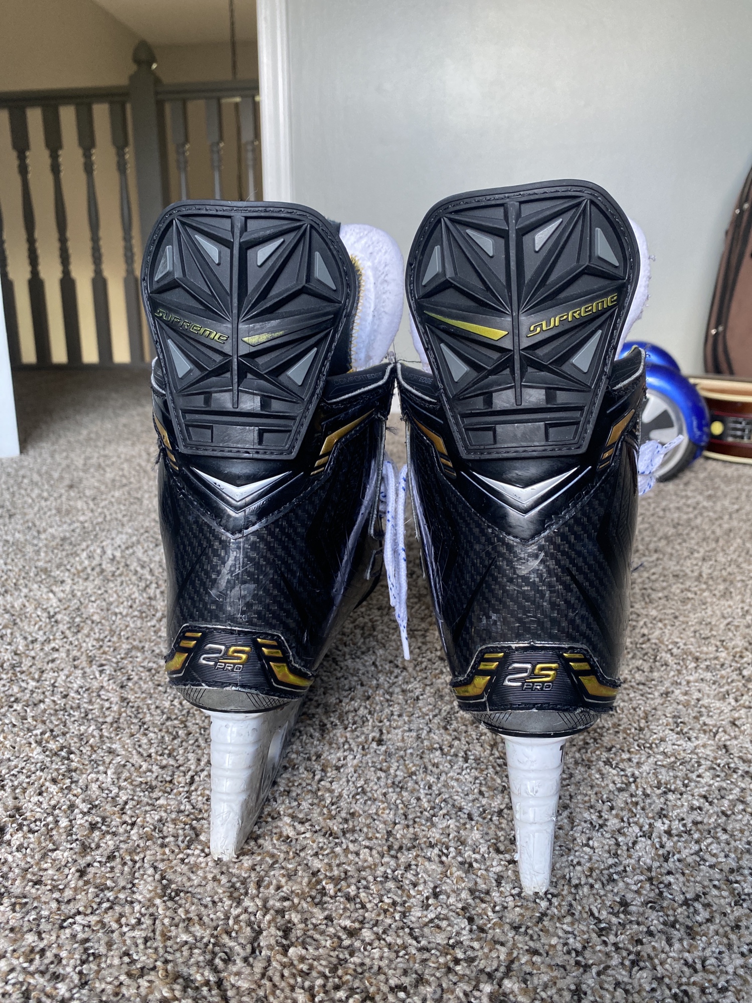 Bauer Supreme 2S Pro Hockey Skates (Size 8) | SidelineSwap