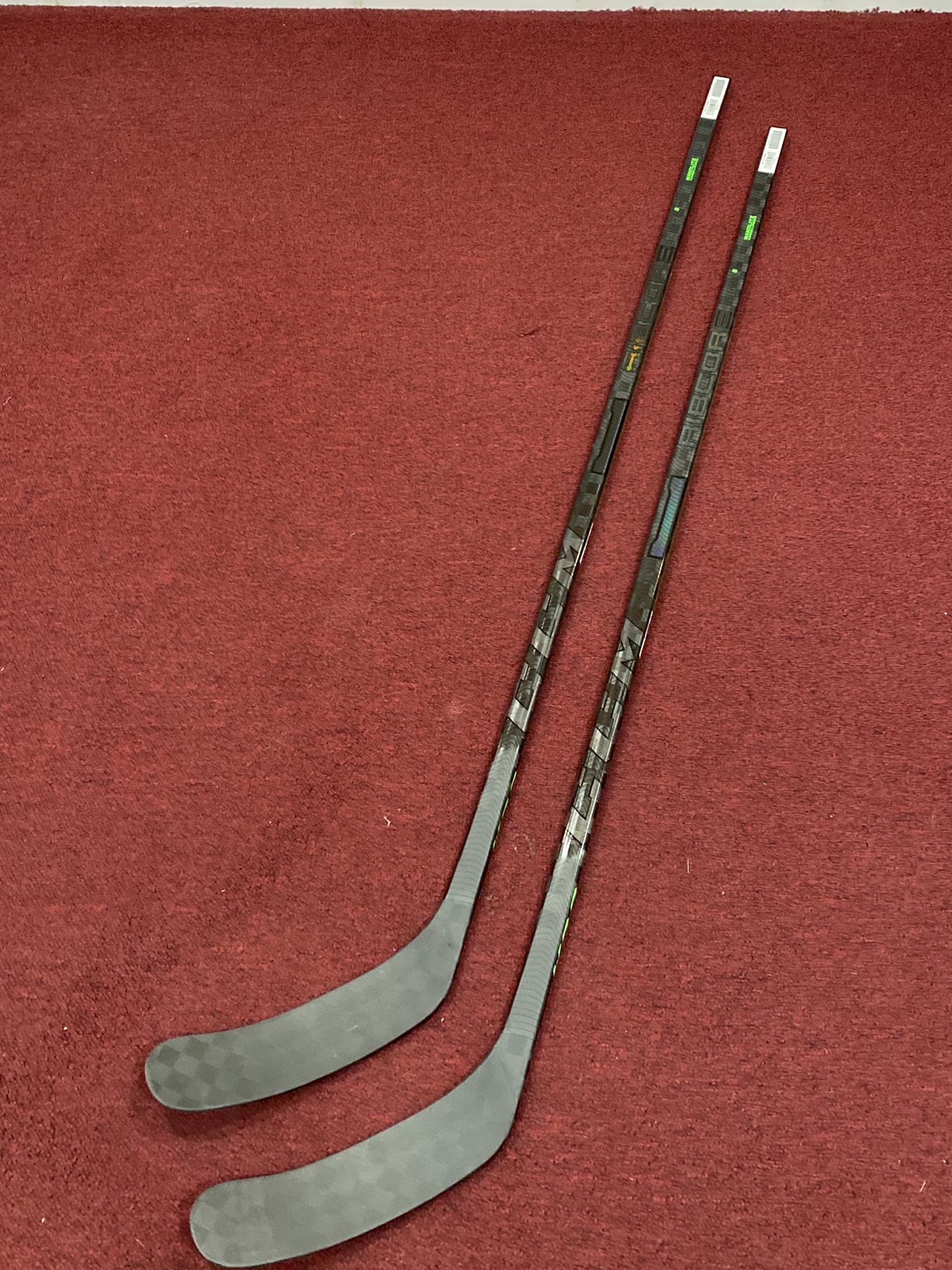 2 Pack Right Handed P29M 85 Flex Pro Stock Trigger 6 Pro Hockey Sticks ...