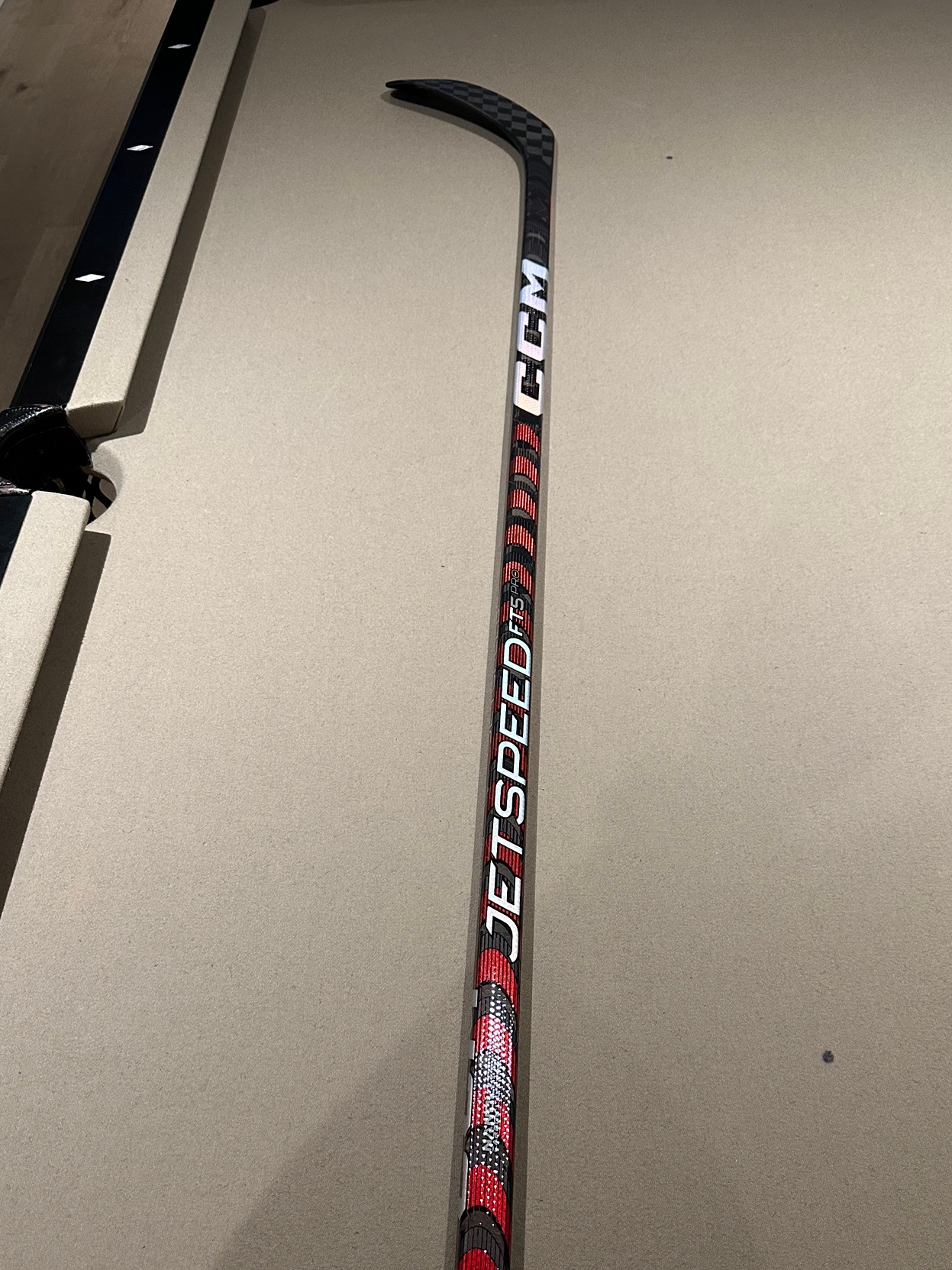 New Right Handed JetSpeed FT5 Pro Hockey Stick (custom curve, snake ...