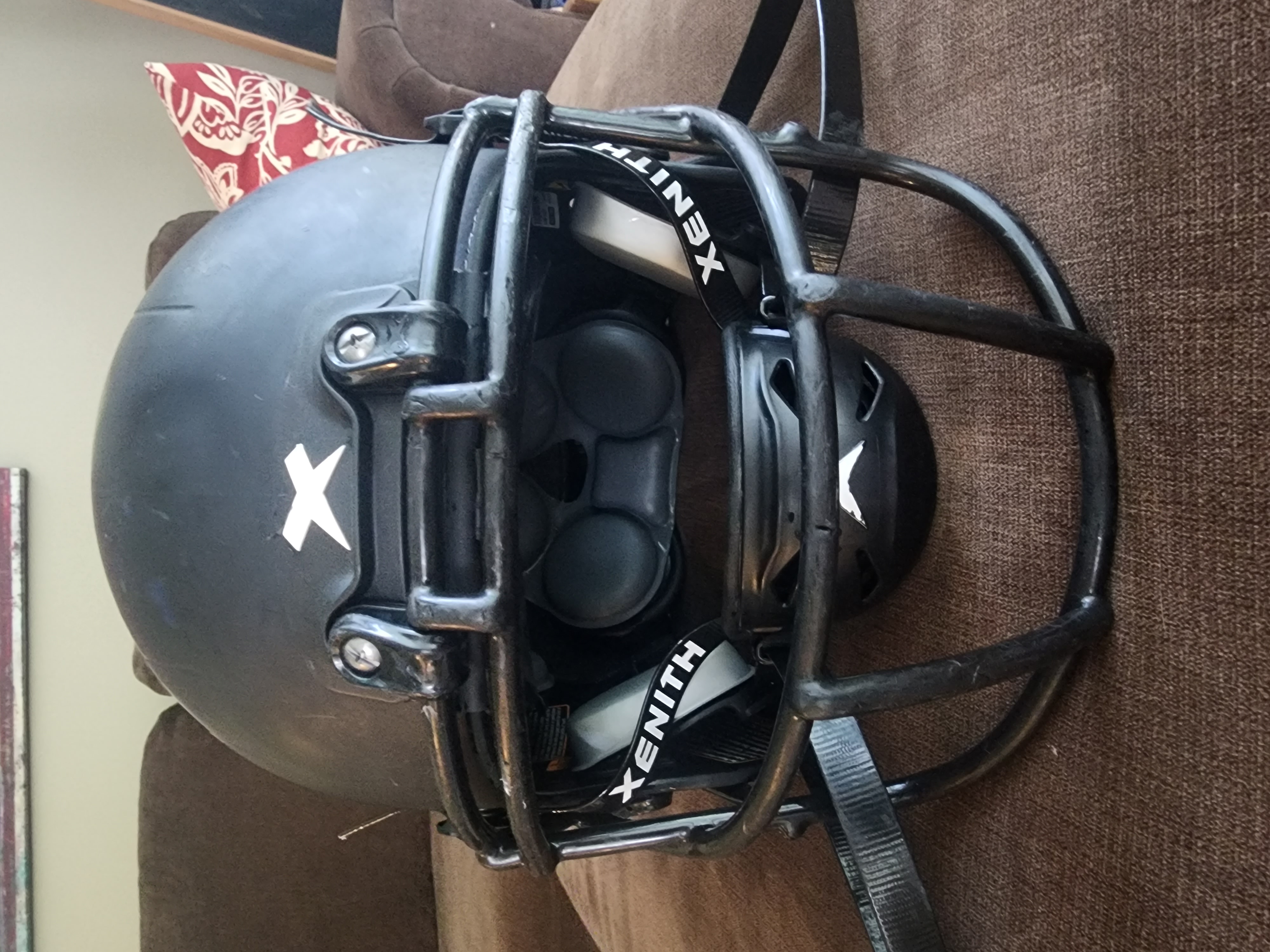 Youth Used Large Xenith X2E+ Helmet | SidelineSwap