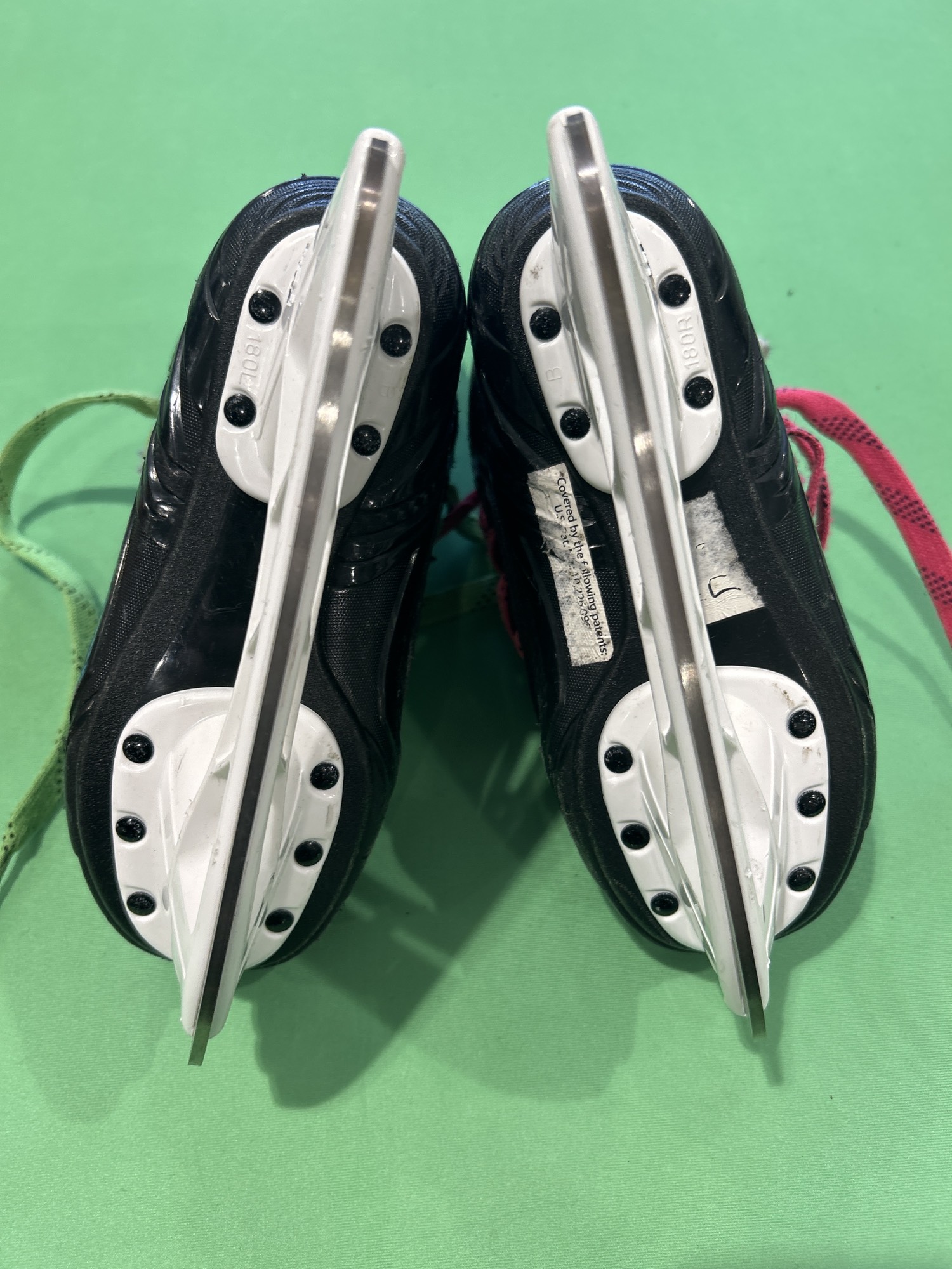 Youth Used Bauer XLP Hockey Skates D&R (Regular) 10 | SidelineSwap