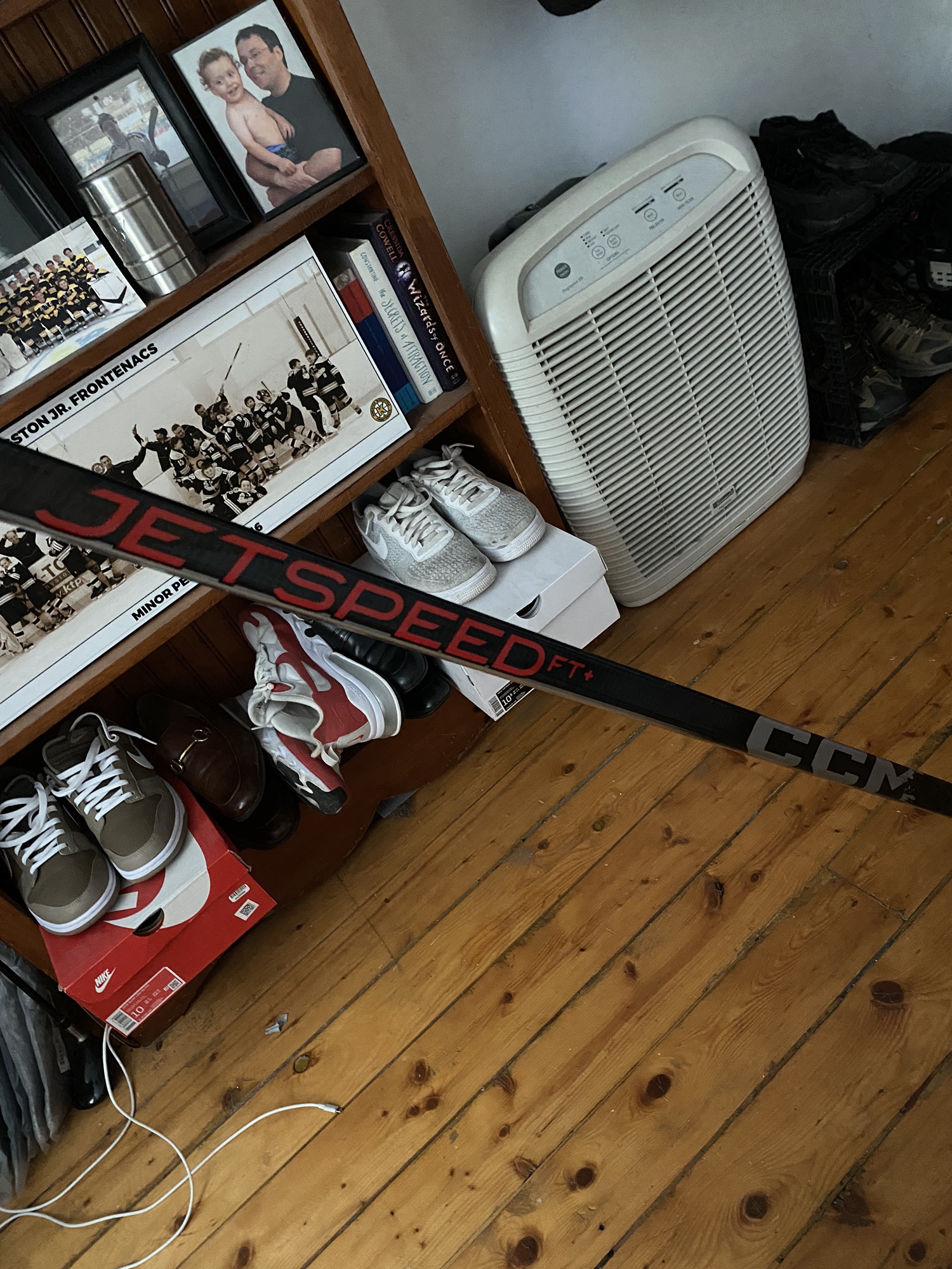 Senior Left Hand P90TM Pro Stock Jetspeed FT6 Team Hockey Stick ...