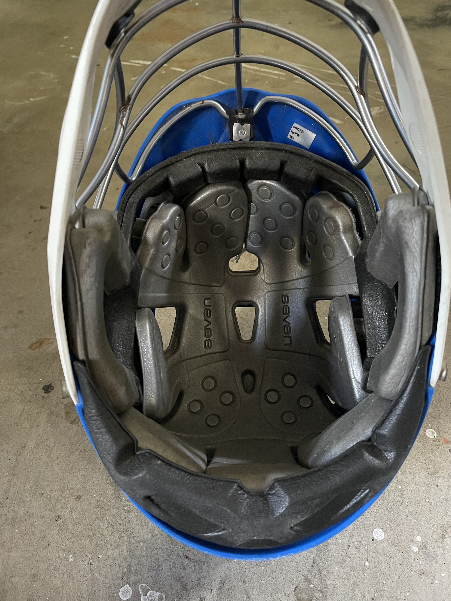 Cascade Pro7 helmet | SidelineSwap