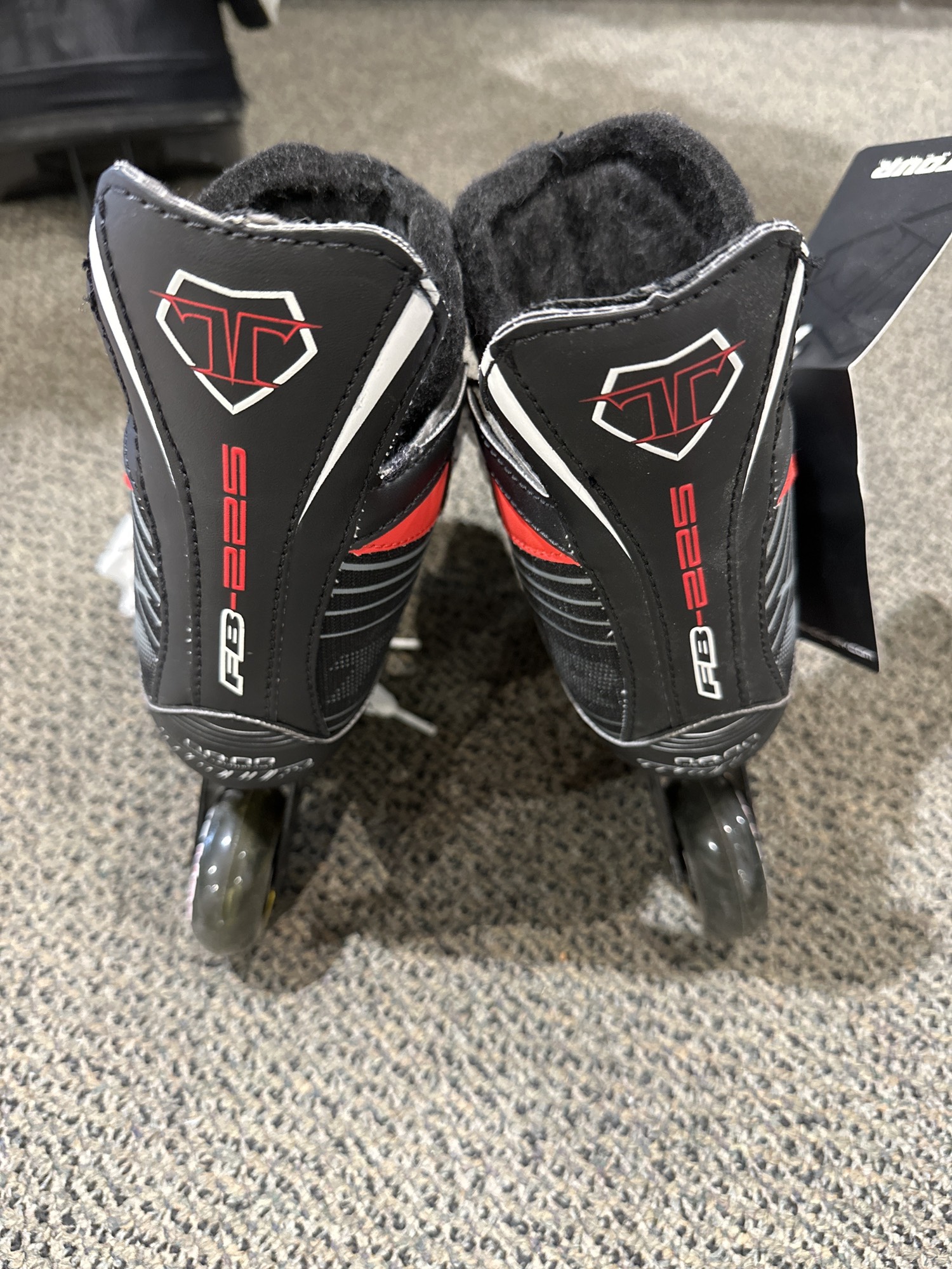 New Tour FB-225 Inline Skates D&R (Regular) 1.0 | SidelineSwap