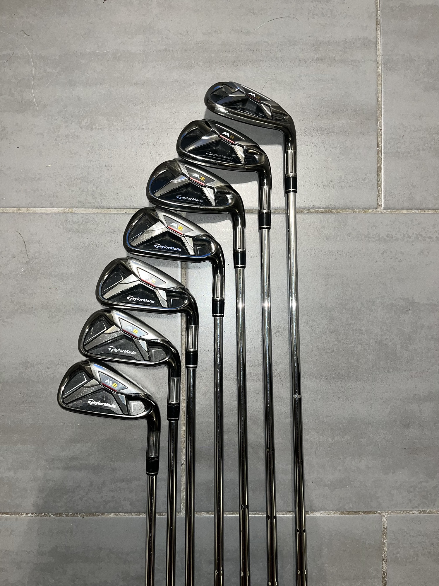 Used RH TaylorMade M2 Irons (4-9 + AW) Brand New Golf Pride Tour Velvet Grips, Regular Flex ...