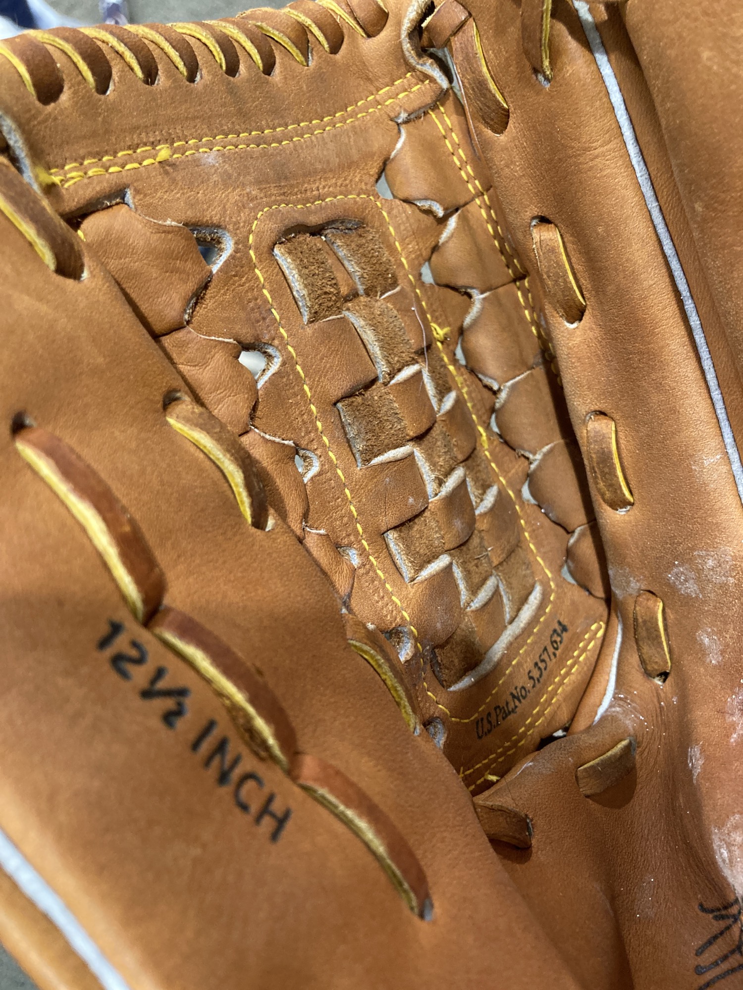 Used Rawlings Fastback Right Hand Throw Baseball Glove 12.5" | SidelineSwap